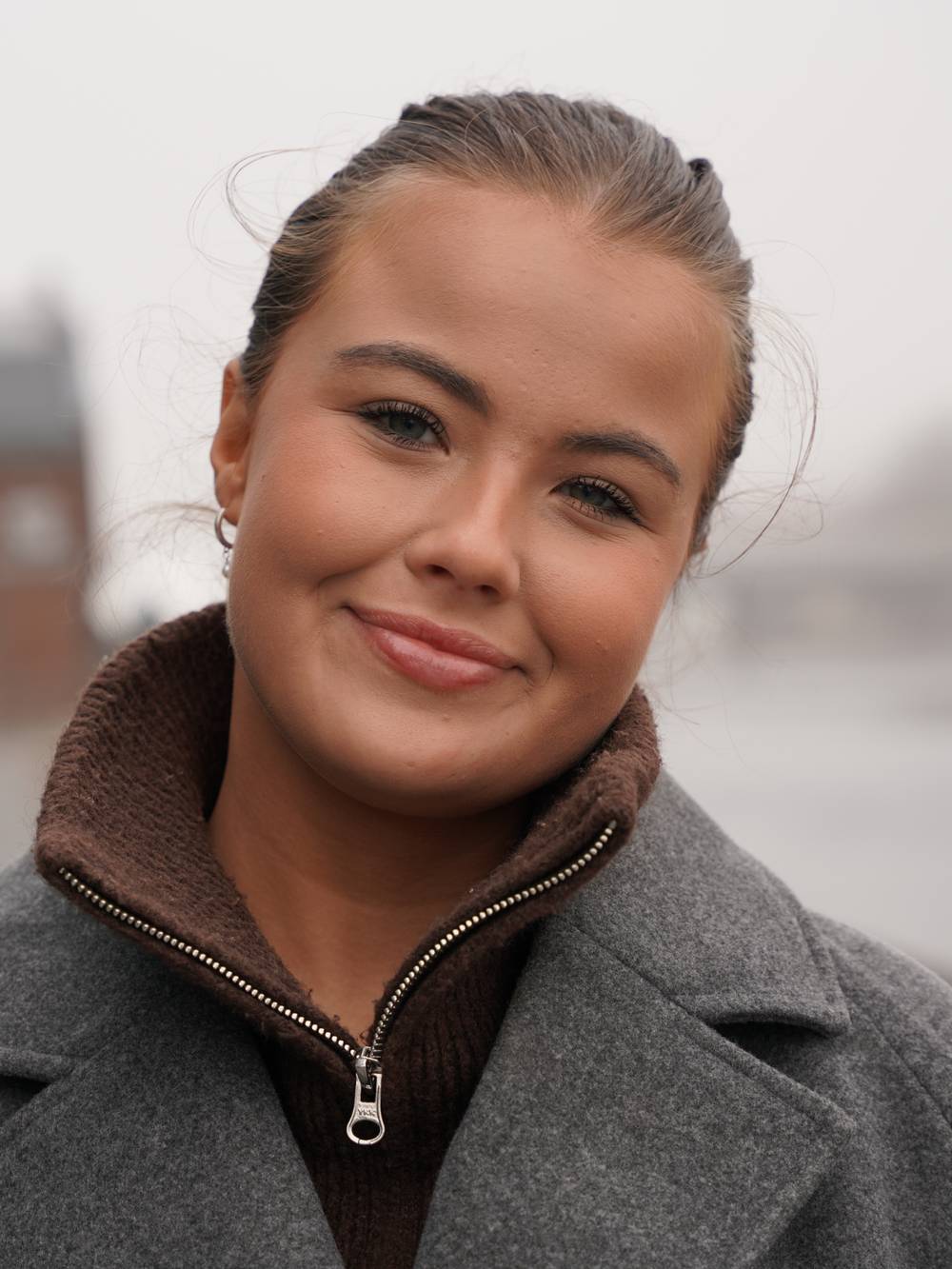 Unge fyller kommentarfelt på TikTok med «Stem Frp» og «Stem SV» – NRK ...