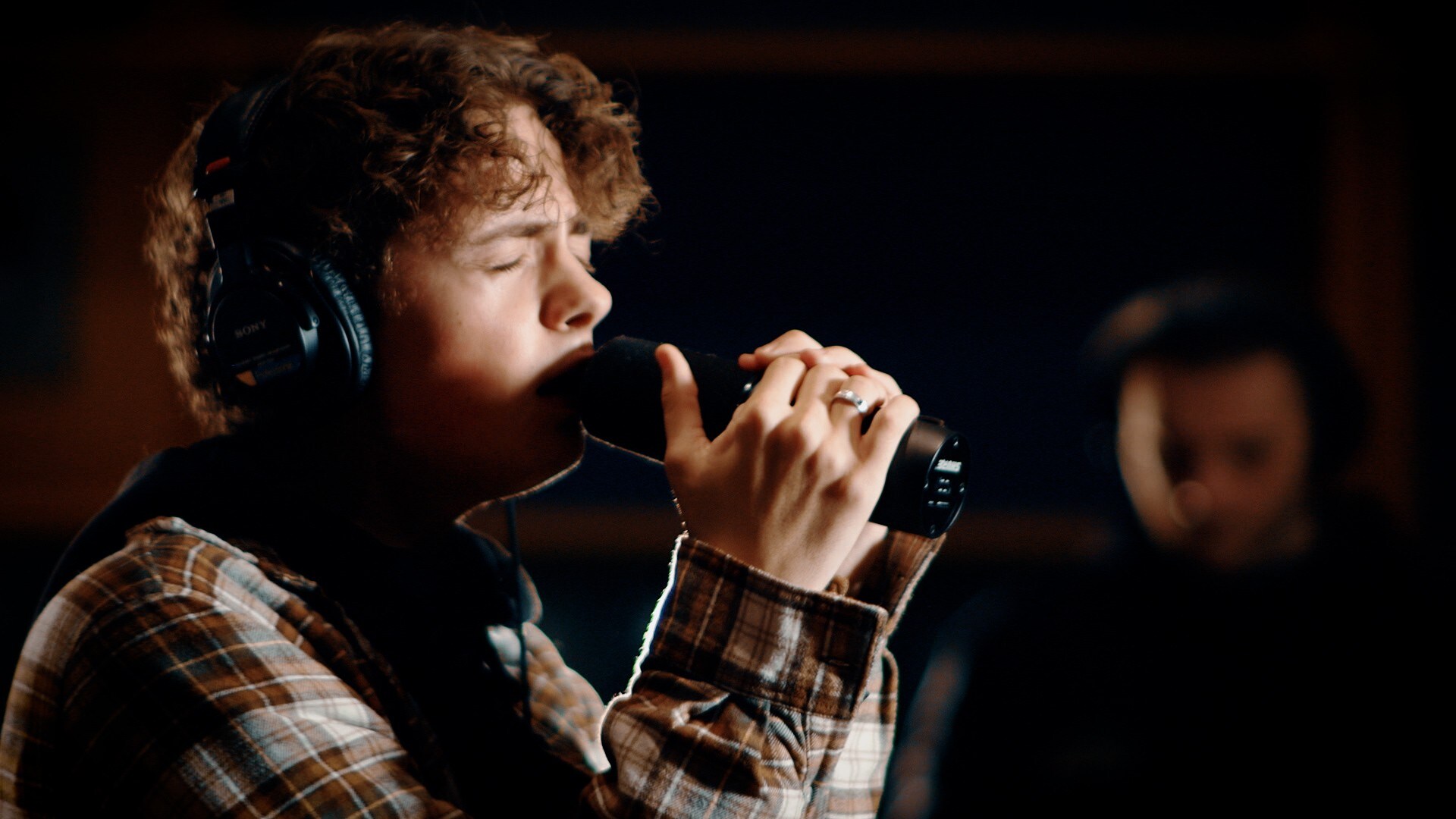 Jonathan Floyd – «Heartbreaker» – NRK