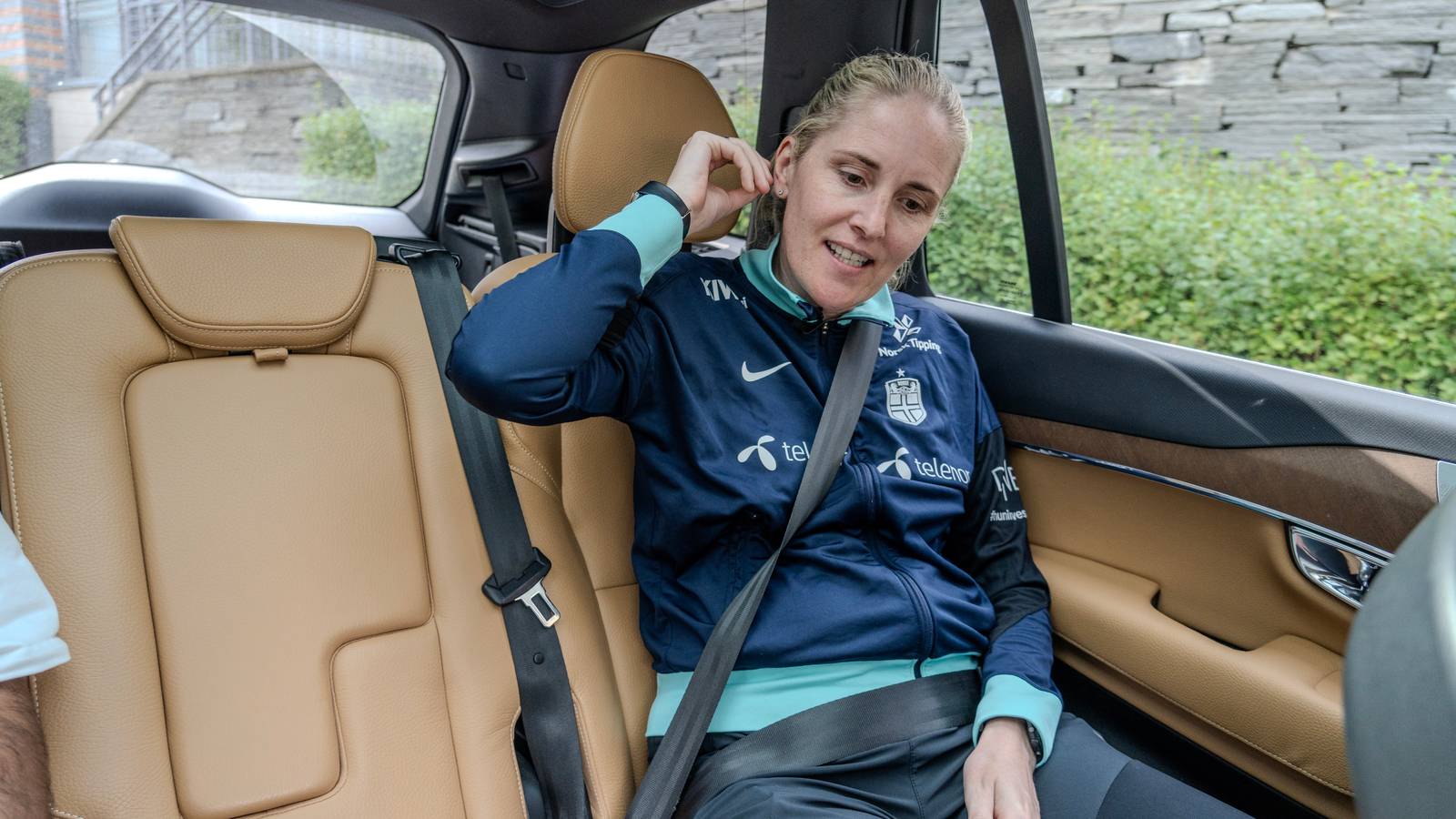 Noreg-sjefen Gemma Grainger fekk hakeslepp da ho søkte på Finn etter ...