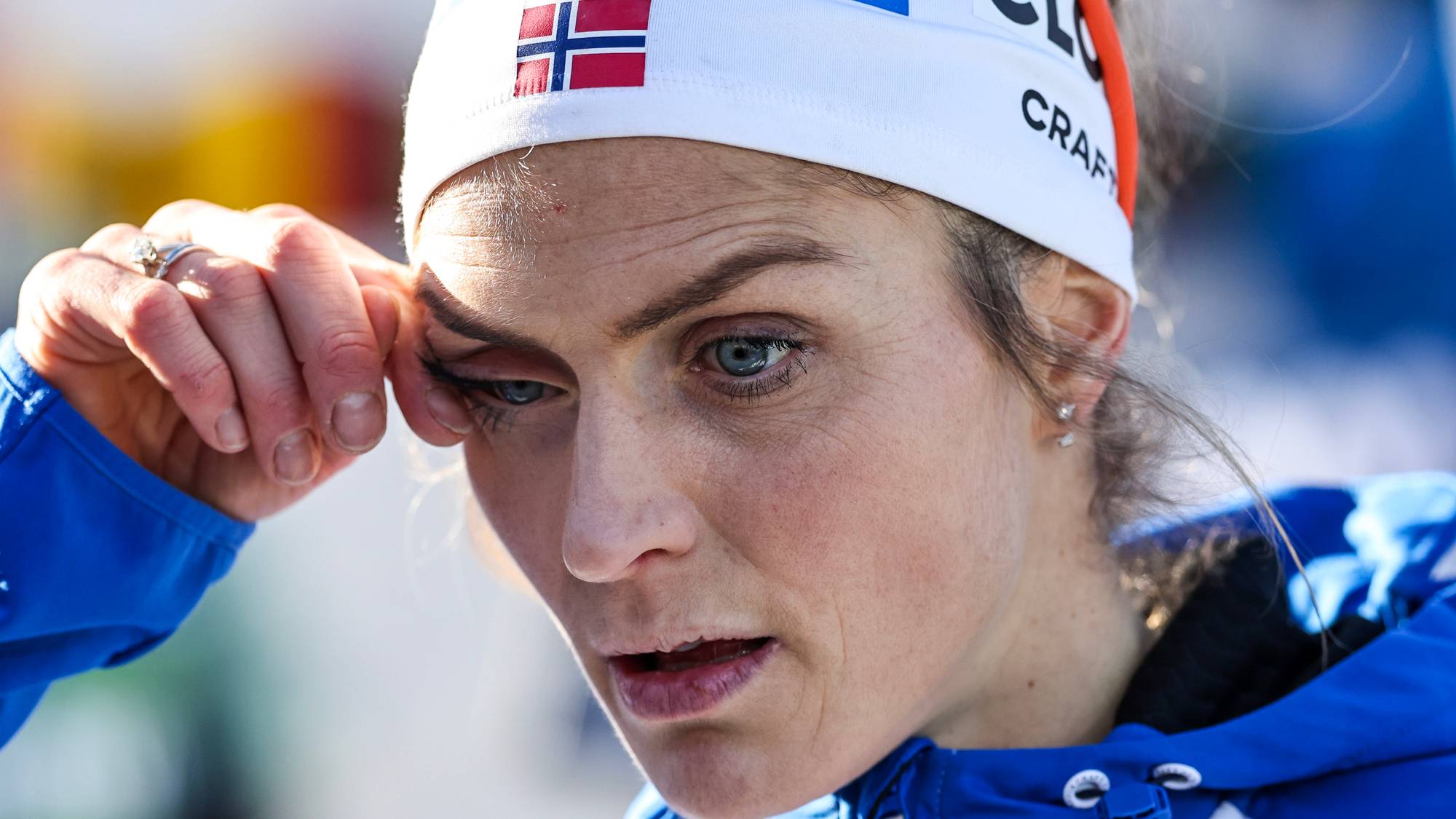 Over fire år siden sist: Therese Johaug-nedtur i Tour de Ski-åpningen ...