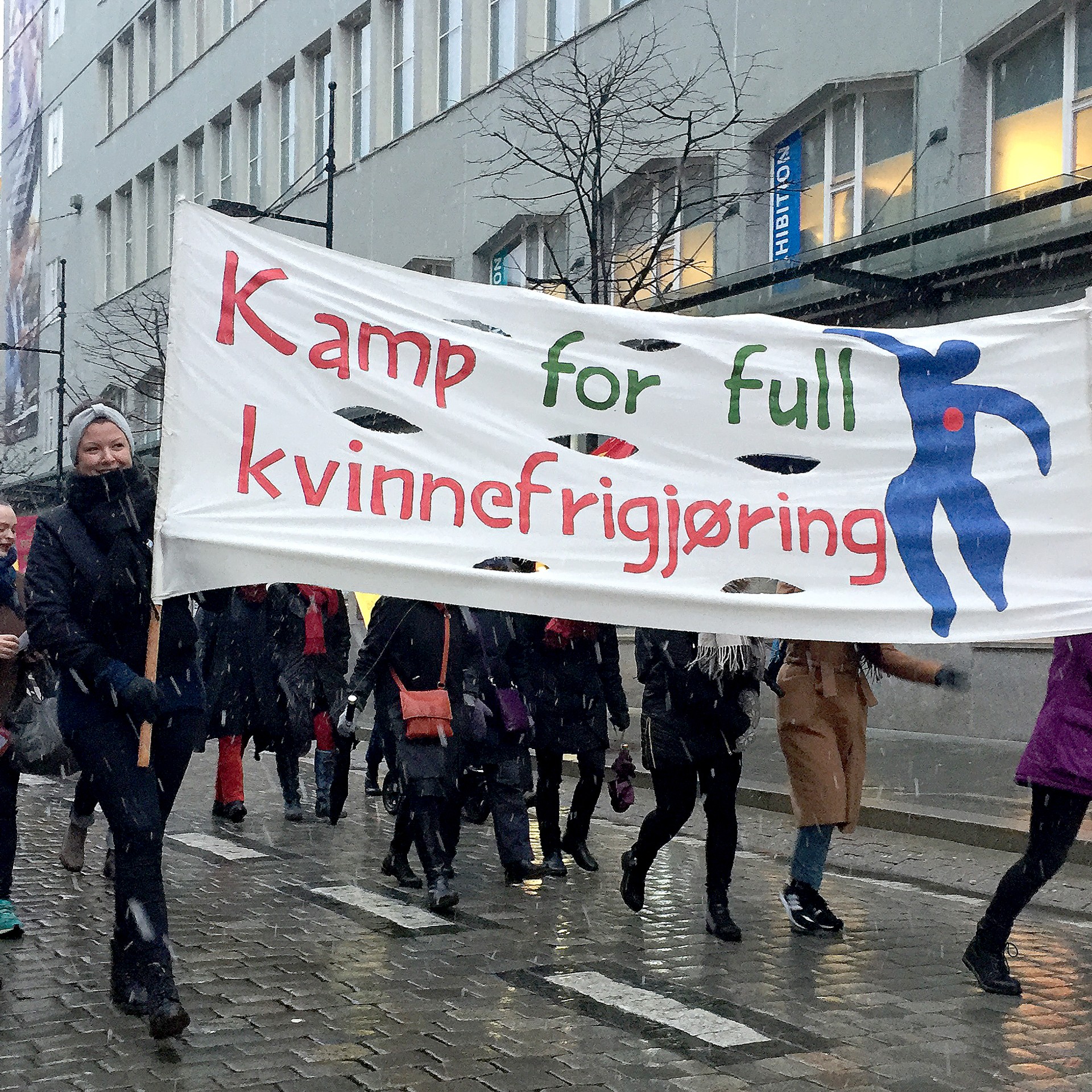 Hvorfor har vi en kvinnedag? – NRK