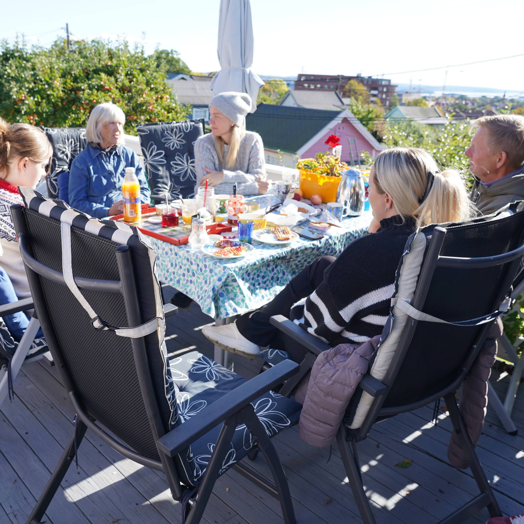 Forsker: Typisk norsk å ville eie hytte alene – NRK Norge – Oversikt ...