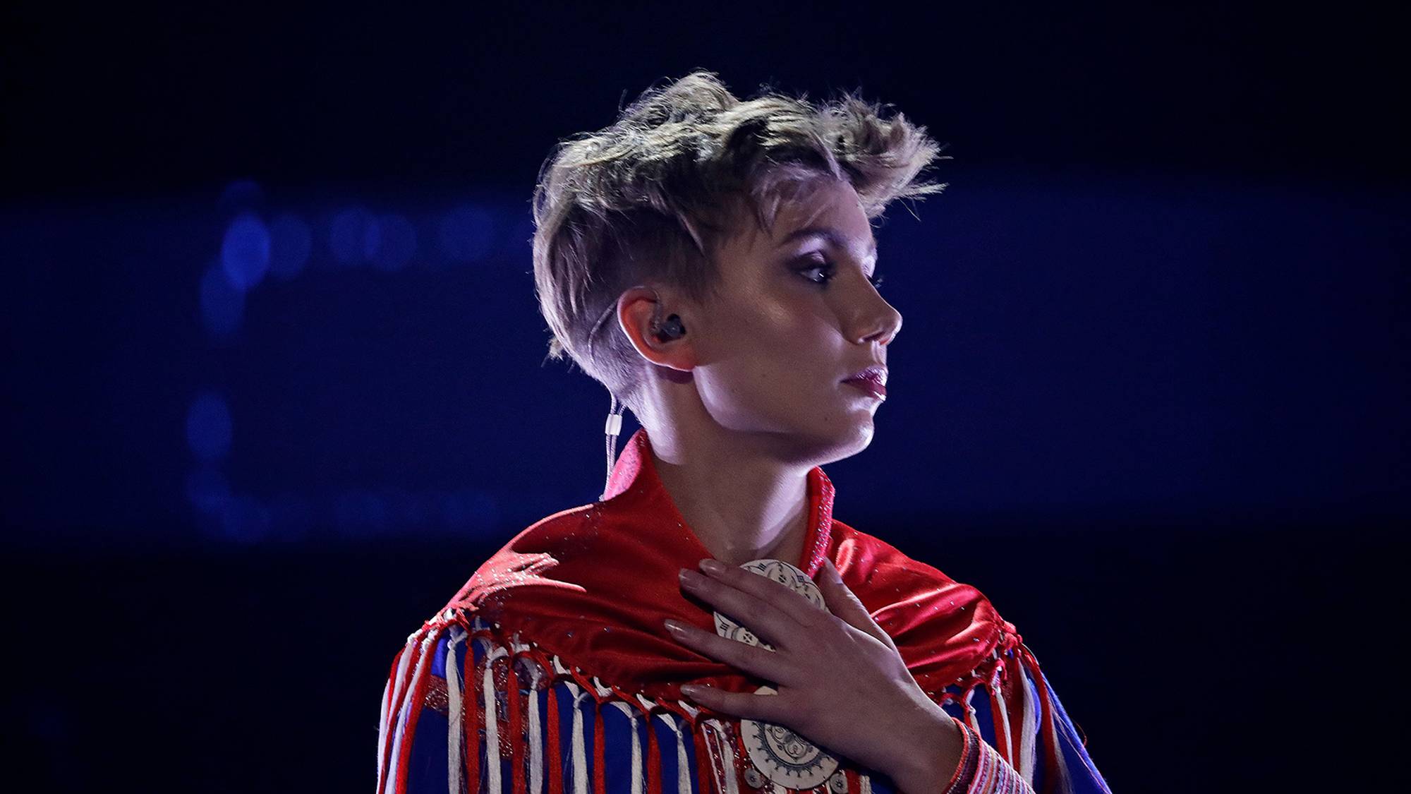 Ella Marie Hætta Isaksen fra gruppen Isak har opplevd «ånder» på ...