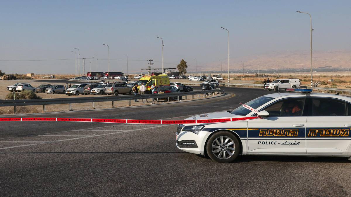 Israel stenger grensen mellom Jordan og Vestbredden – Siste nytt – NRK