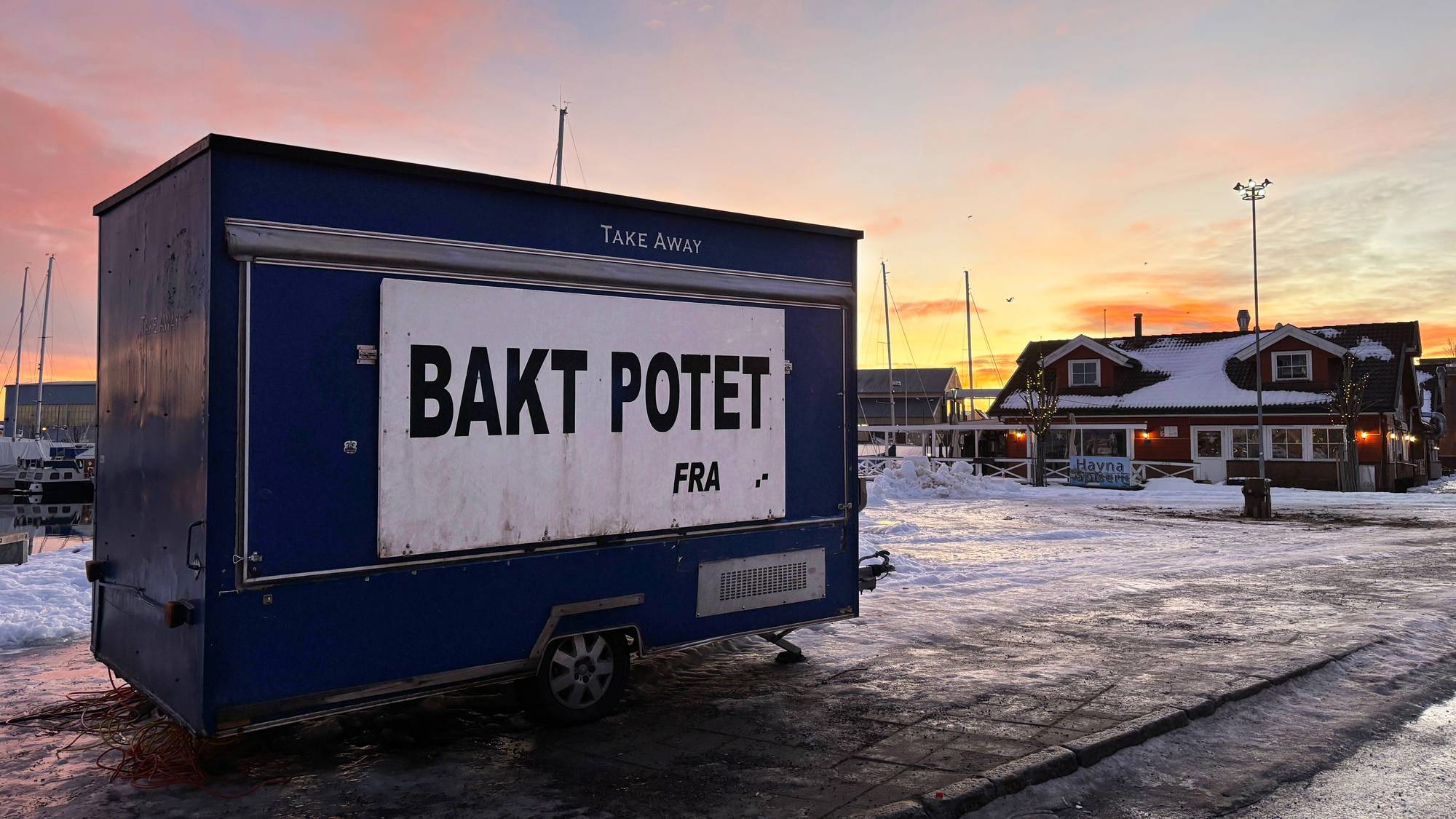 Naboer klager på den «virale» Potetbua i Holmestrand – NRK Vestfold og Telemark – Lokale nyheter ...