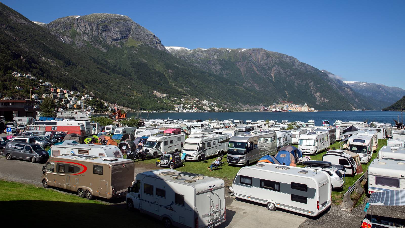 Lothepus arrangerer sus og dus festival i Odda – NRK Vestland