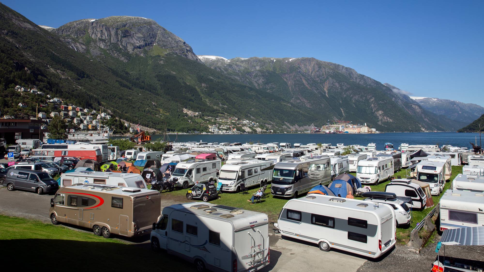 Lothepus arrangerer sus og dus festival i Odda – NRK Vestland