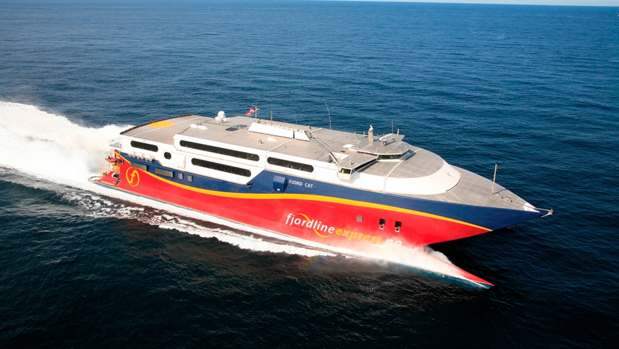 200.000 med Fjord Cat – NRK Sørlandet – Lokale nyheter, TV og radio