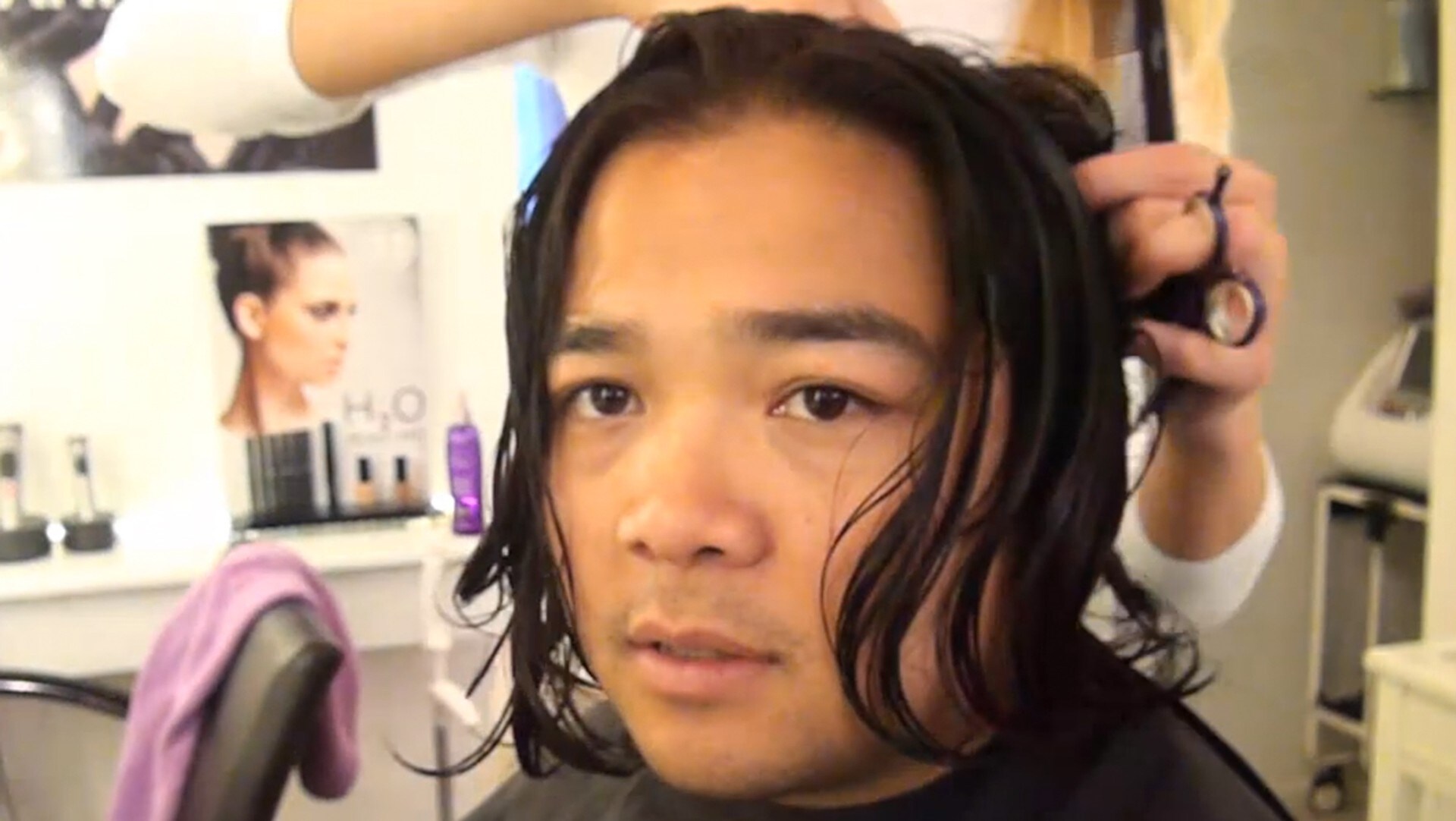 Tom Soya klipper seg – NRK