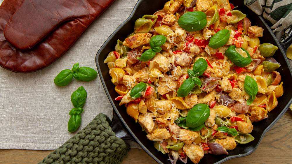 Kremet pasta med cajun kylling – NRK Mat – Oppskrifter og inspirasjon