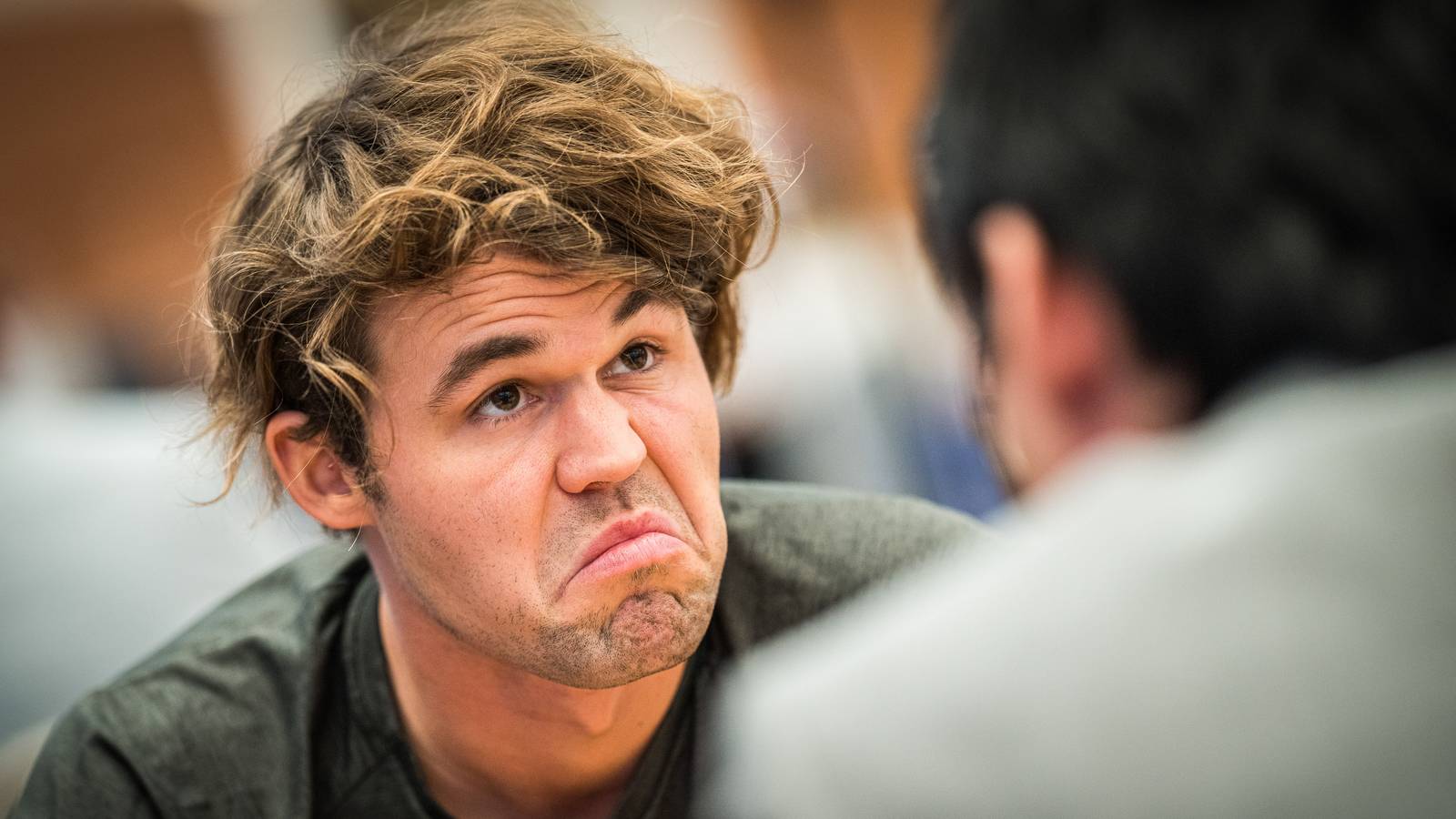 Magnus Carlsen svarer NRKs sjakkekspert Atle Grønn: – Trur ikkje han ...
