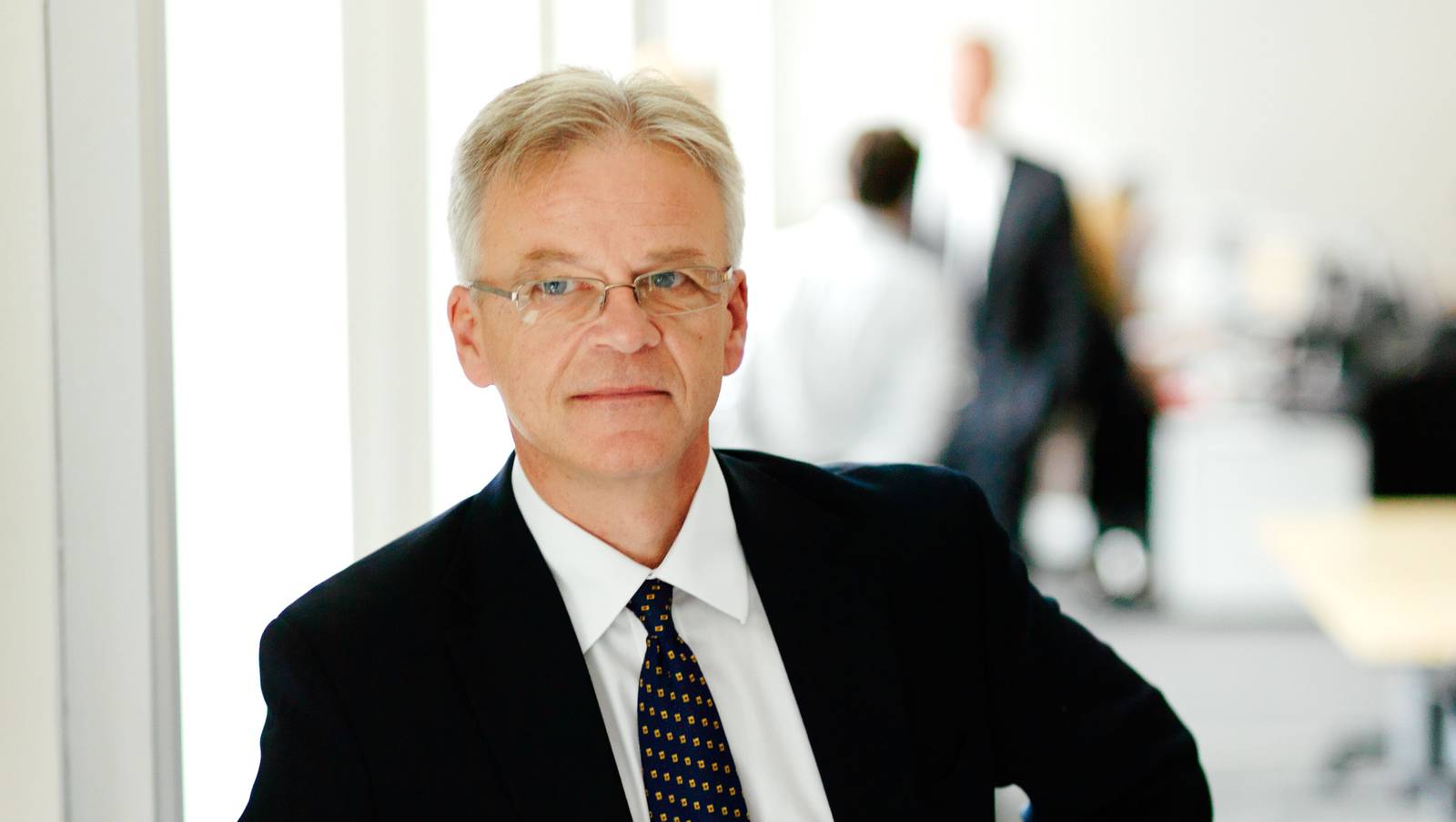 Acta-sjefen trekker seg – Økonomi