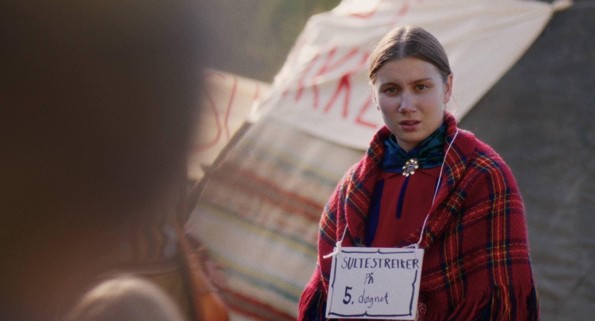 500 dager siden Fosen-dommen: Nå aksjonerer Ella Marie Hætta Isaksen ...