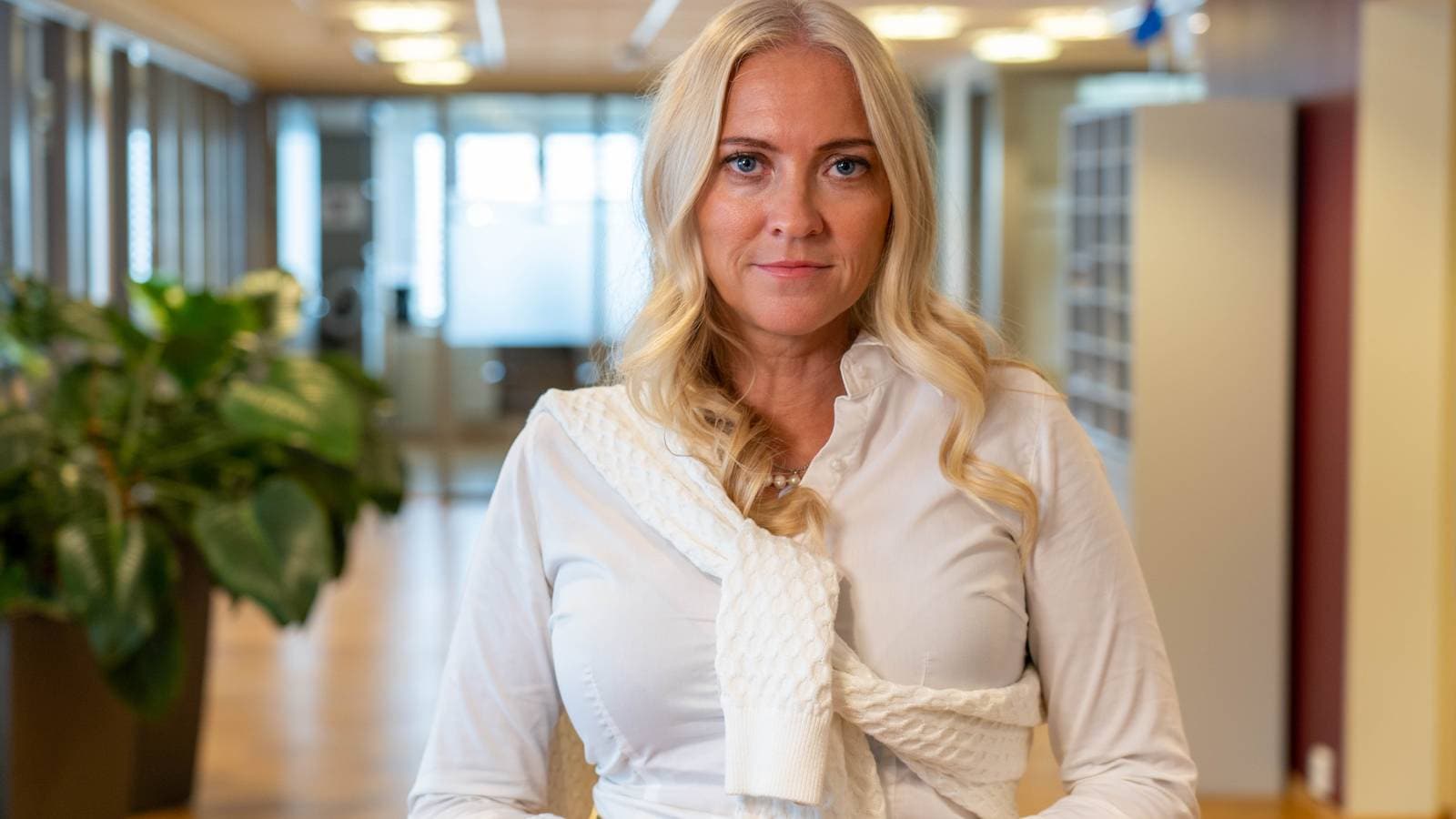 Beate har bachelorgrad og lederutdanning: Kommer ikke inn på ...