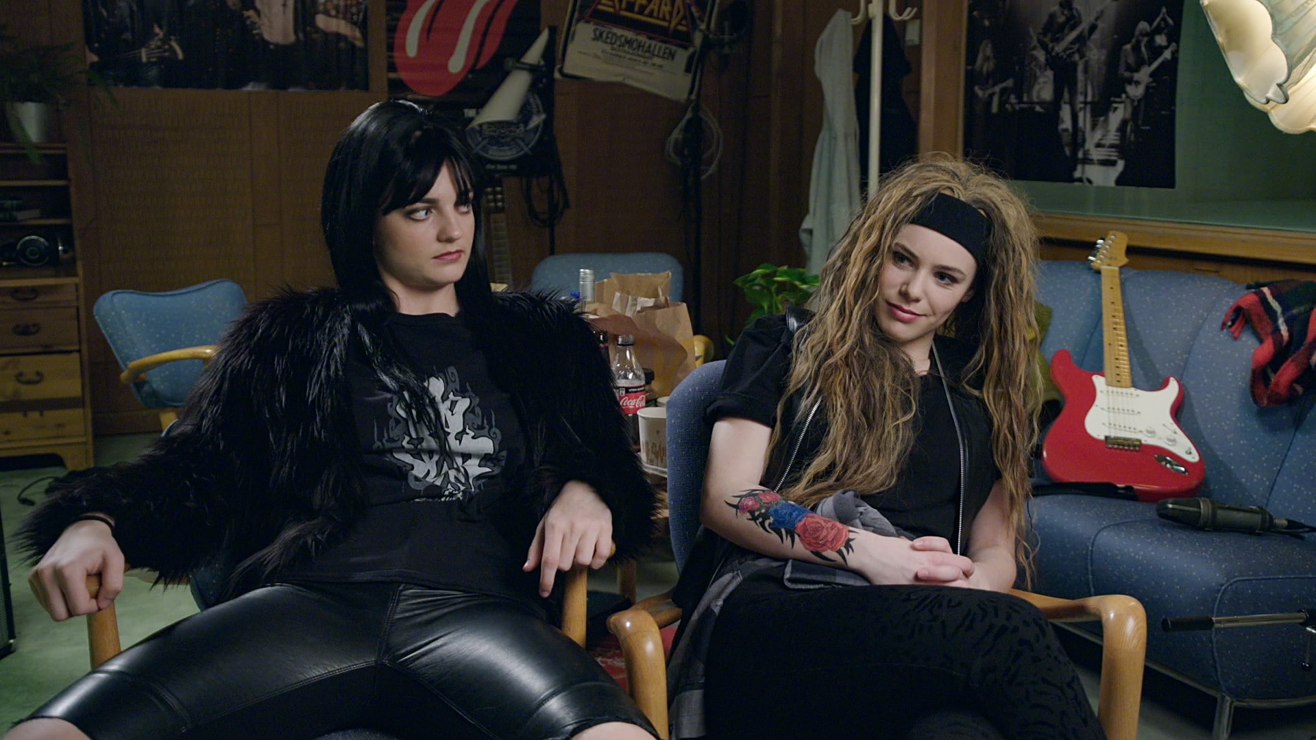 Amalie og Mathea - NRK TV