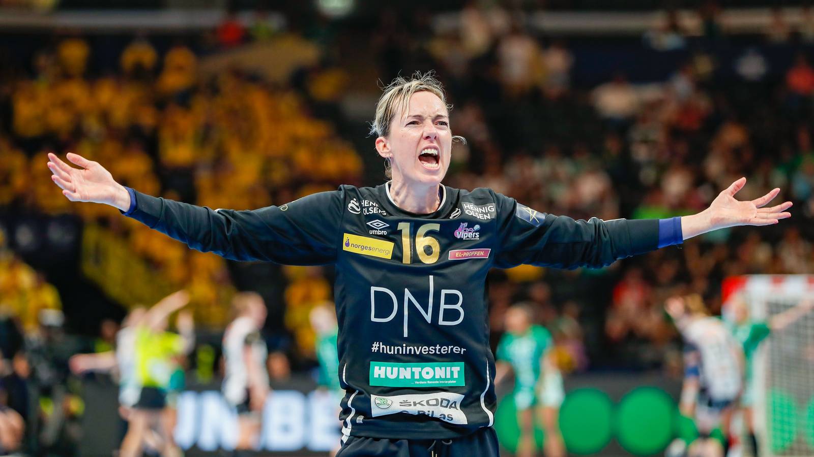 Katrine Lunde (42) er enig med Vipers Kristiansand om ny kontrakt – NRK ...