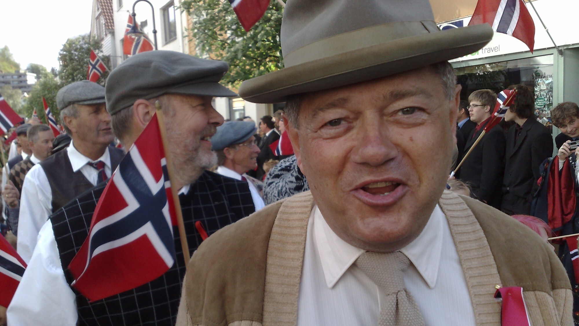 Alf Sverre Andersen fikk kulturpris – NRK Rogaland – Lokale nyheter, TV ...