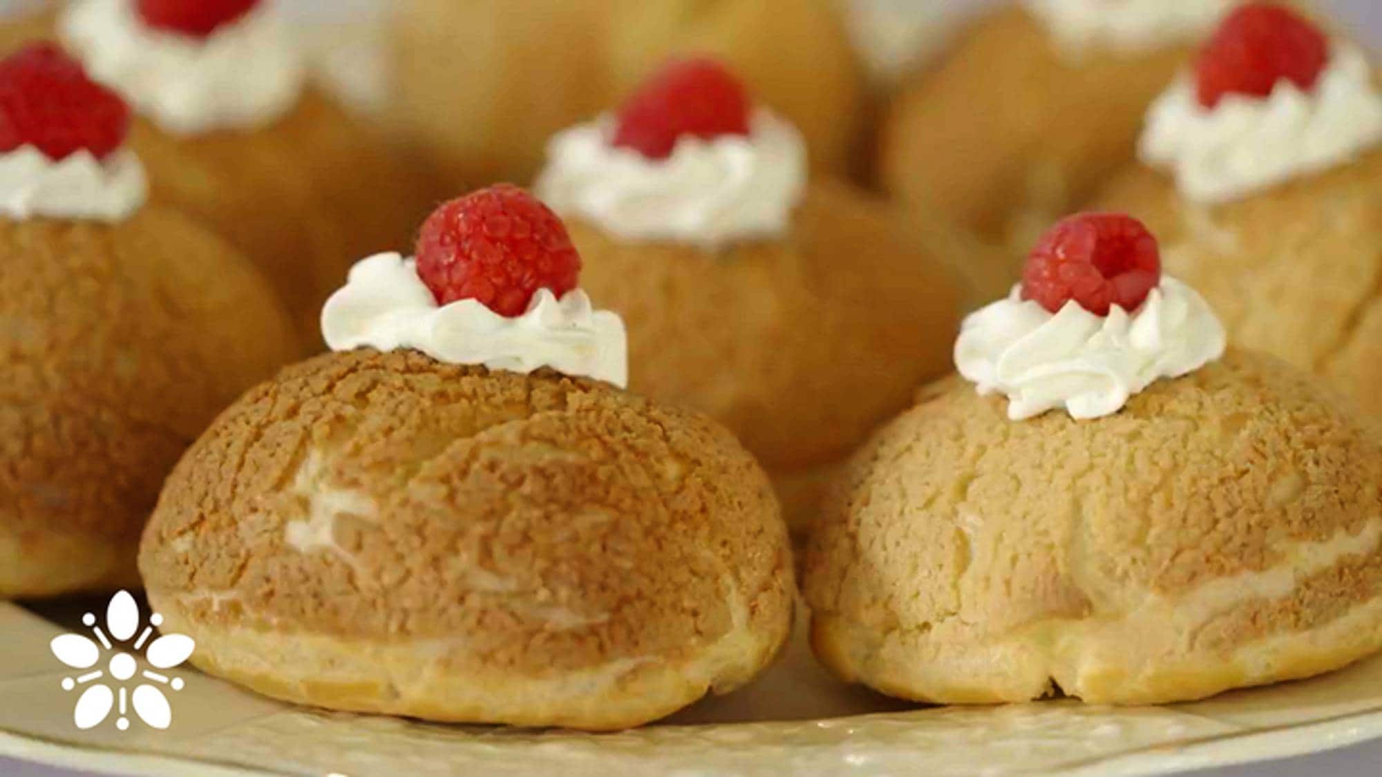 Romboller fra «Bake­mester­skapet» – NRK Mat – Oppskrifter og inspirasjon