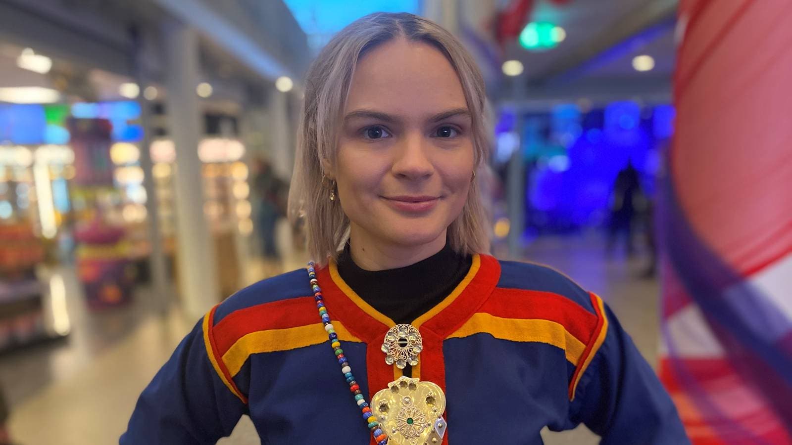 Faren til Sápmis nye filmstjerne testet hennes beilere da hun var yngre ...