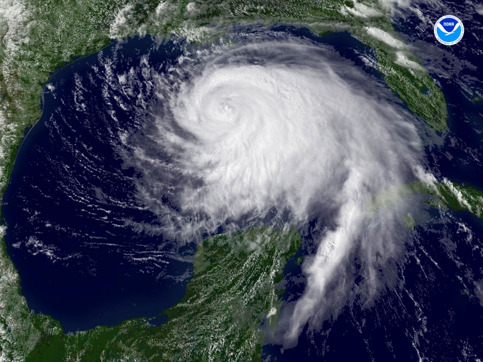 Gigant-syklon på vei til Australia – NRK Urix – Utenriksnyheter og ...