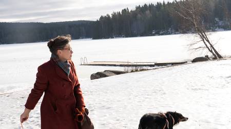 Dordi Strøm vann Lytternes romanpris 2023 med boka «Odel». – Kultur