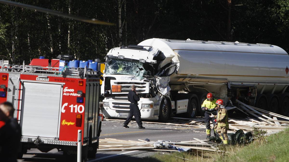 Sjåfør siktet for uaktsomt drap – NRK Buskerud – Lokale nyheter, TV og ... Sjåfør siktet for uaktsomt drap – NRK Buskerud – Lokale nyheter, TV og ...