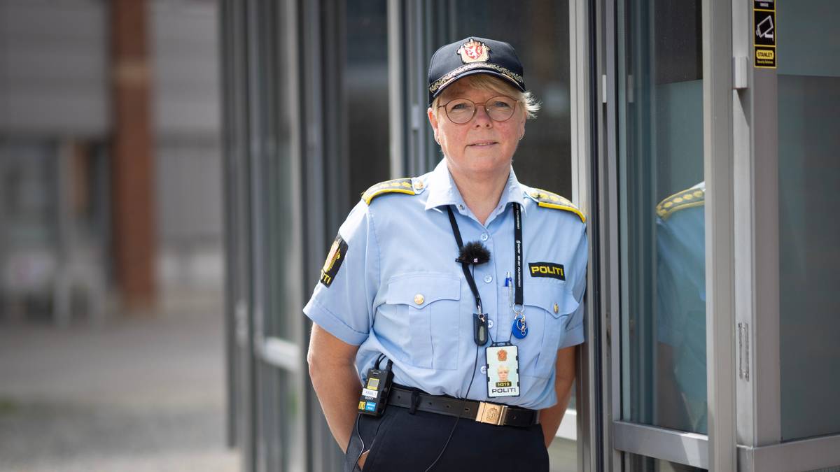 Grensekontroll Og Timer Til Pass Og Id Tilbake Til Normalen Nrk