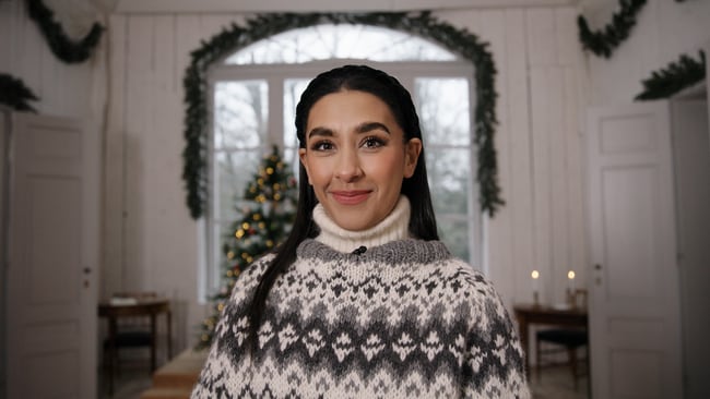 Selma Ibrahim leder barnas nyttårstale på NRK – Programomtaler