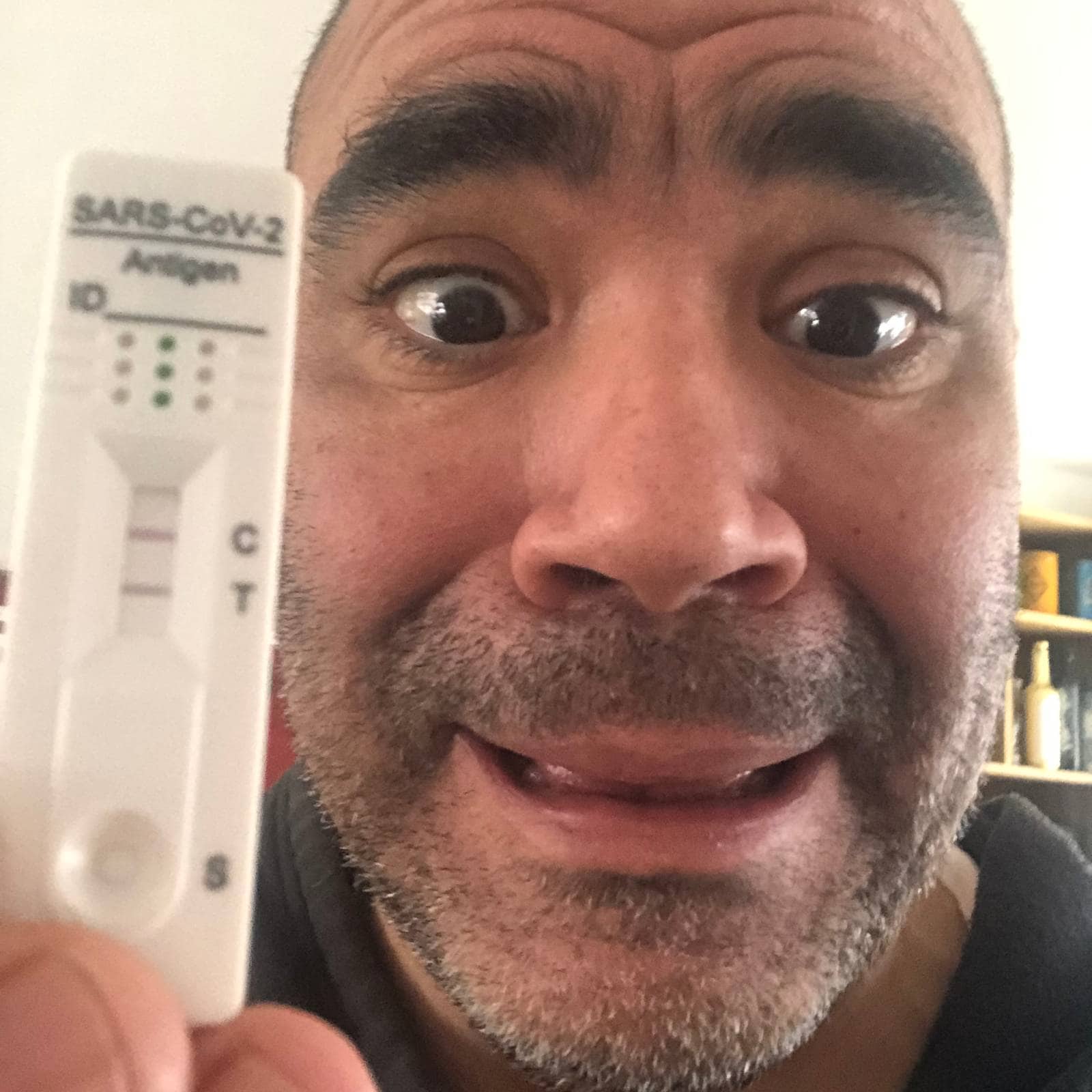 Johan Golden har fått korona – Yousef Hadaoui blir vikar i «Nytt på ...