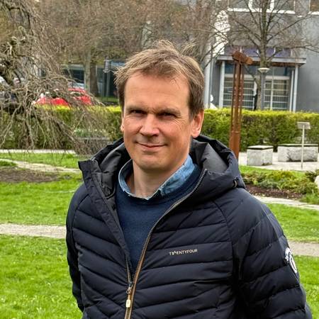 Skadelig sopp truer norske jordbær­planter – Mat­tilsynet jobber for å ...