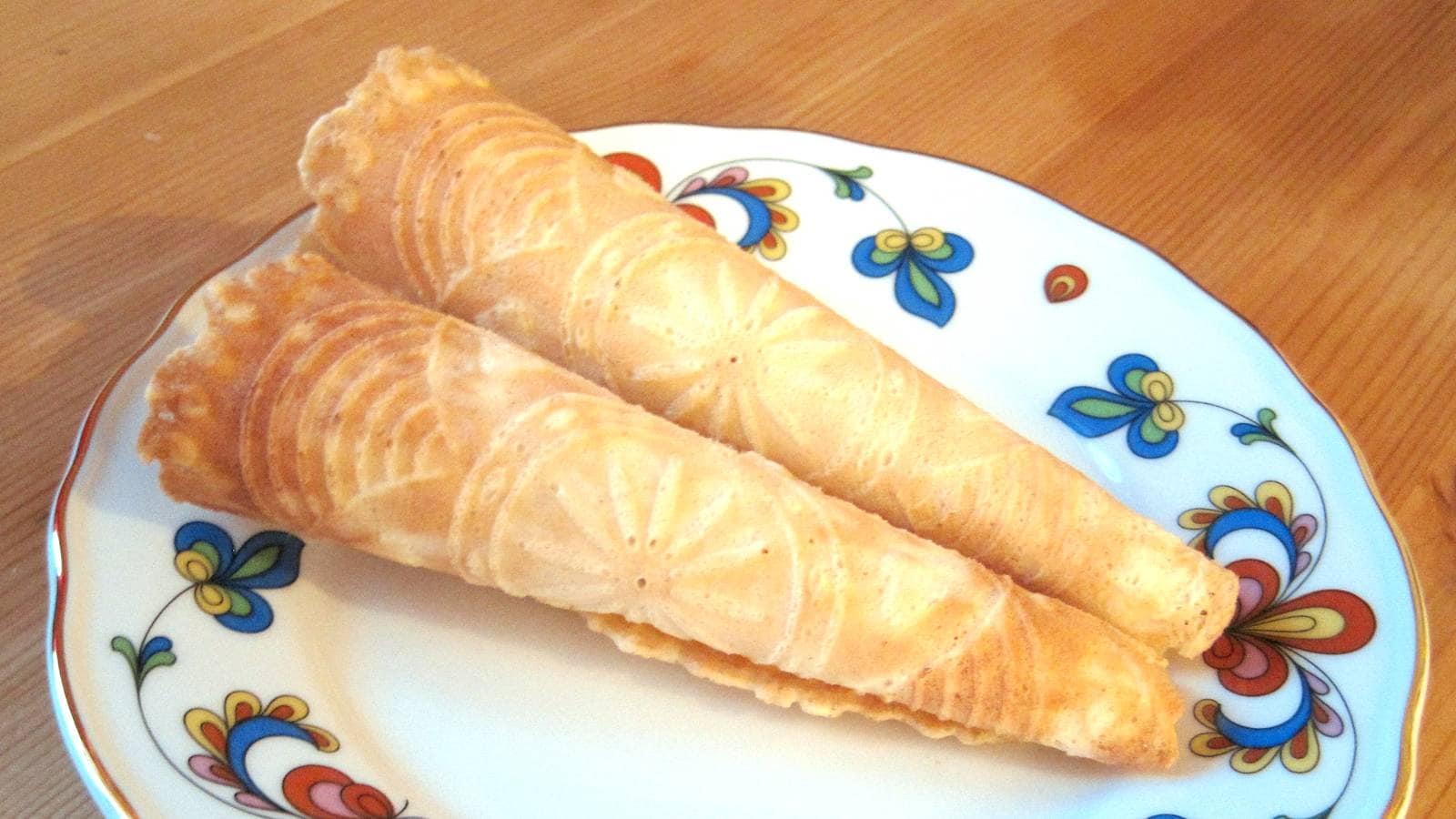 Ingrids krumkaker – NRK Mat – Oppskrifter og inspirasjon