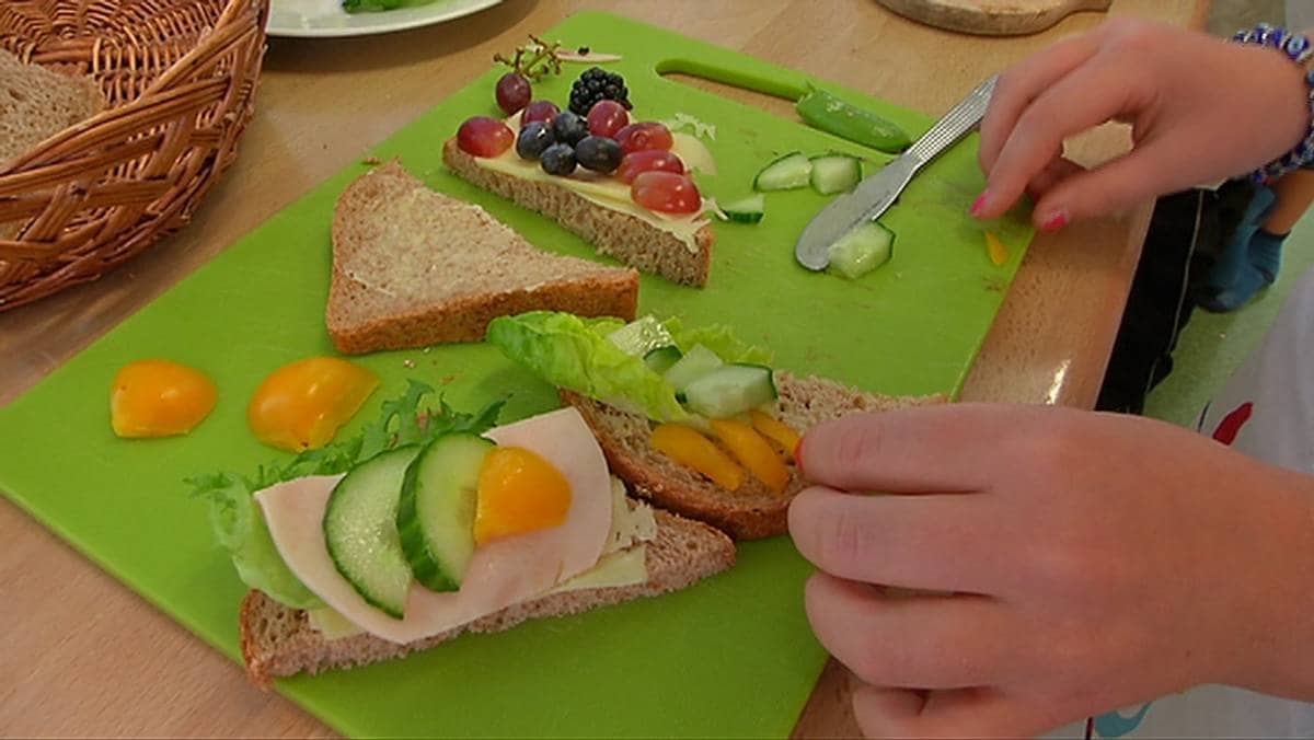 Tilby enkel mat til barn som er sultne – NRK Innlandet – Lokale nyheter ...