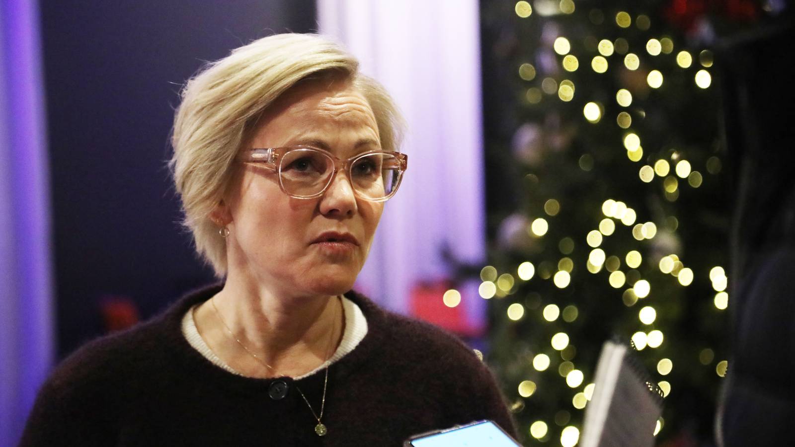 Regjeringen foreslår samiske og kvenske navn på Kongeriket Norge – NRK ...