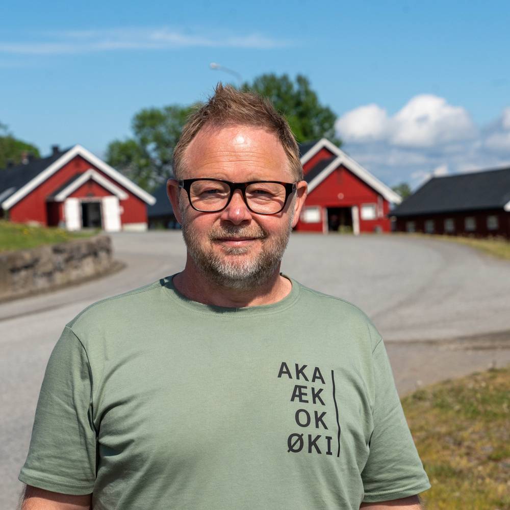 Thomas (49) ble livstruende syk av vepsestikk – i år er det ekstra mye ...