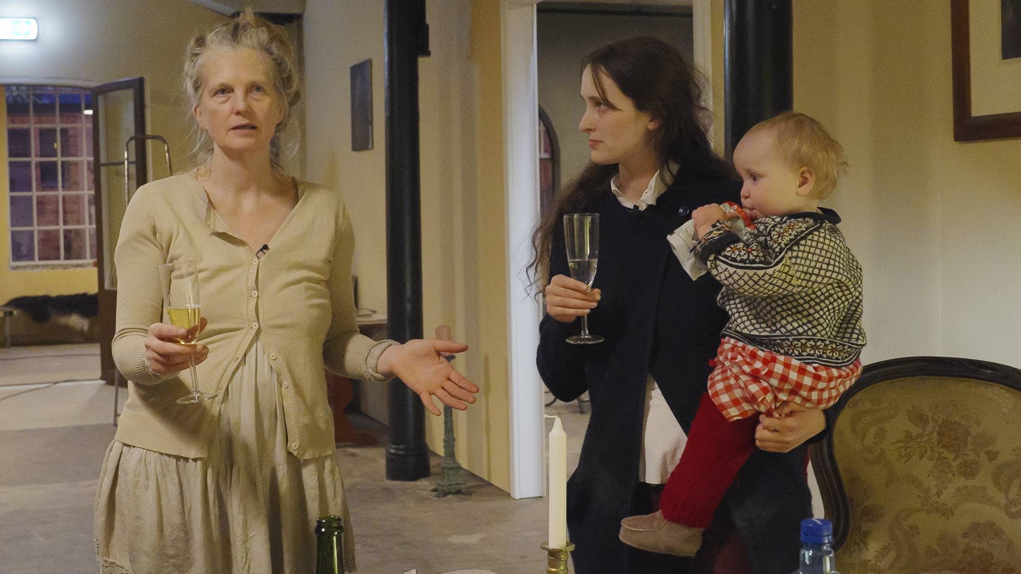 Quiz: Hvem er du i TV-serien Familien Nerdrum? – NRK Kultur og ...