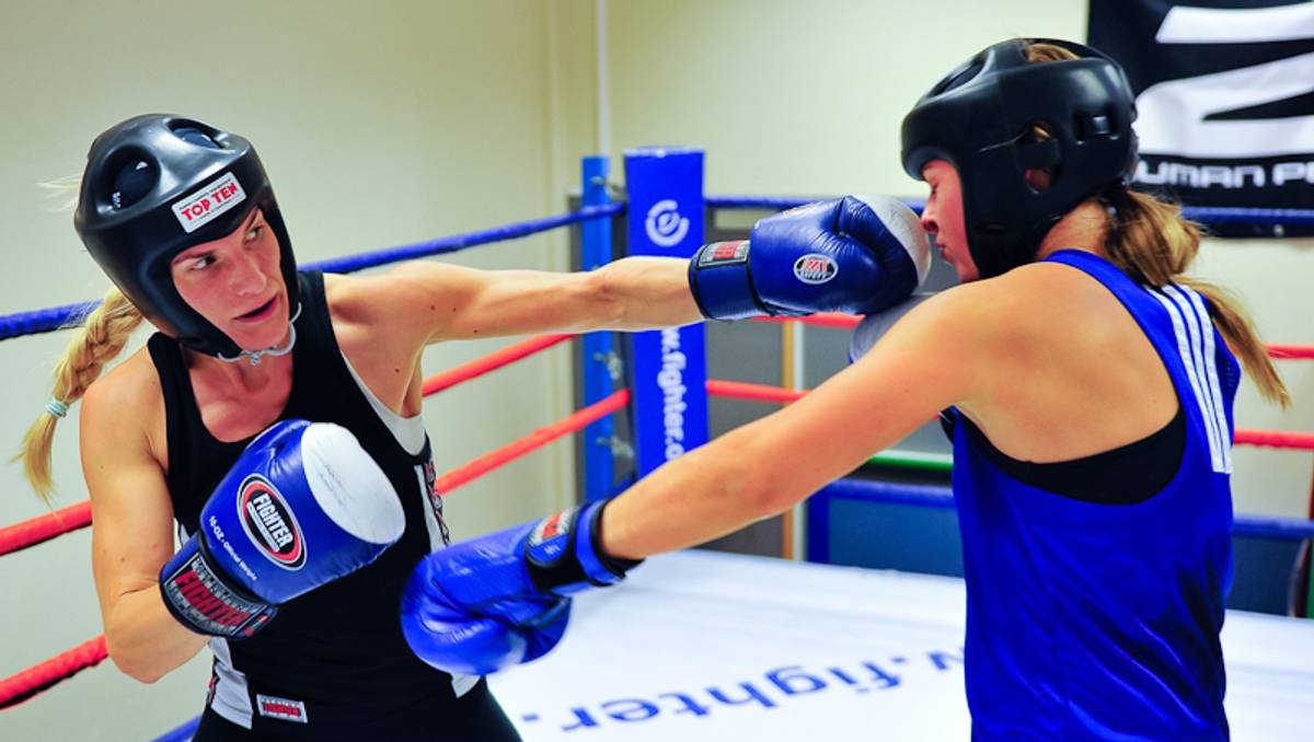 Ærespris til kickbokseren Næss – NRK Sport – Sportsnyheter, resultater ...