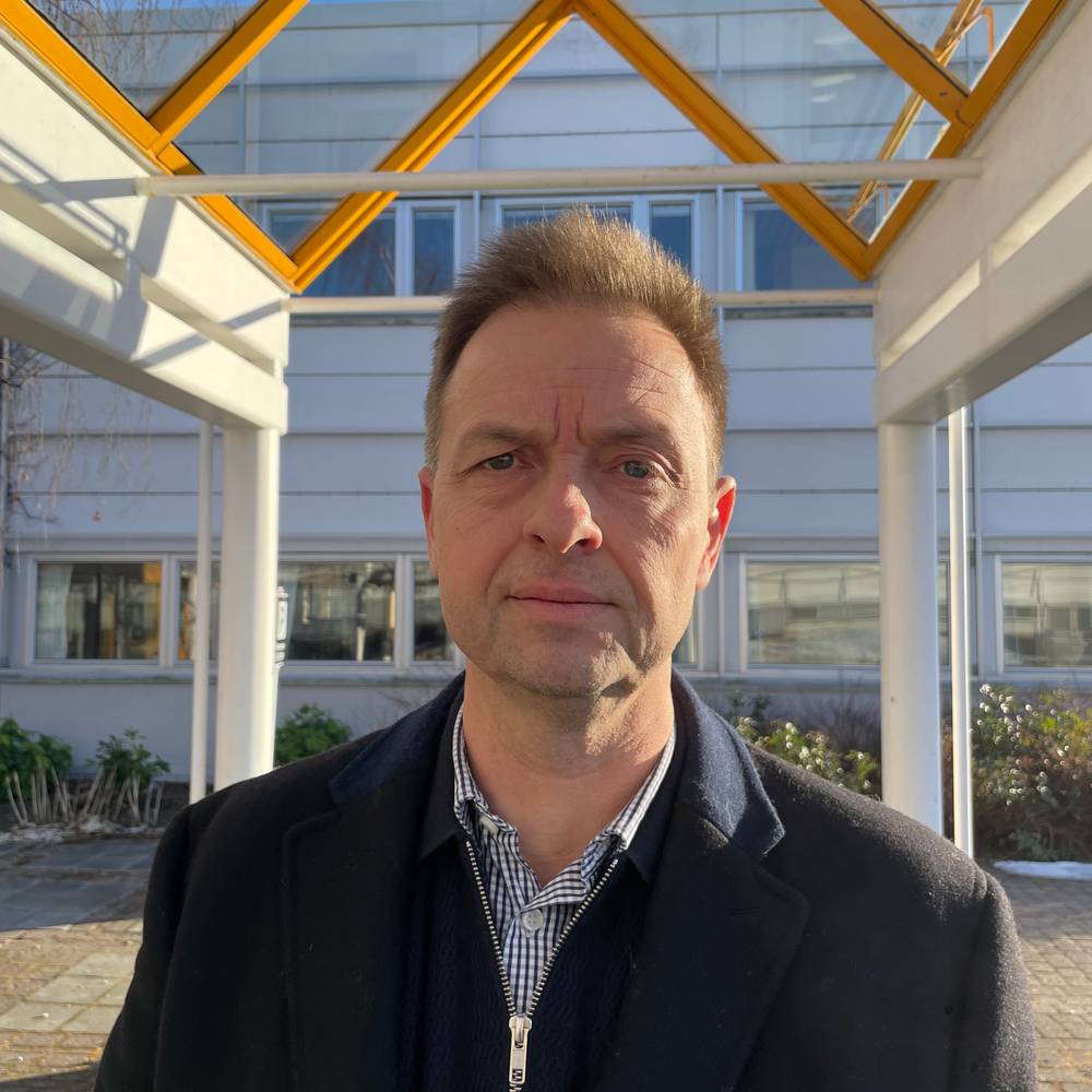 Heimdal videregående skole øver på beredskap ved skoleskyting – NRK ...