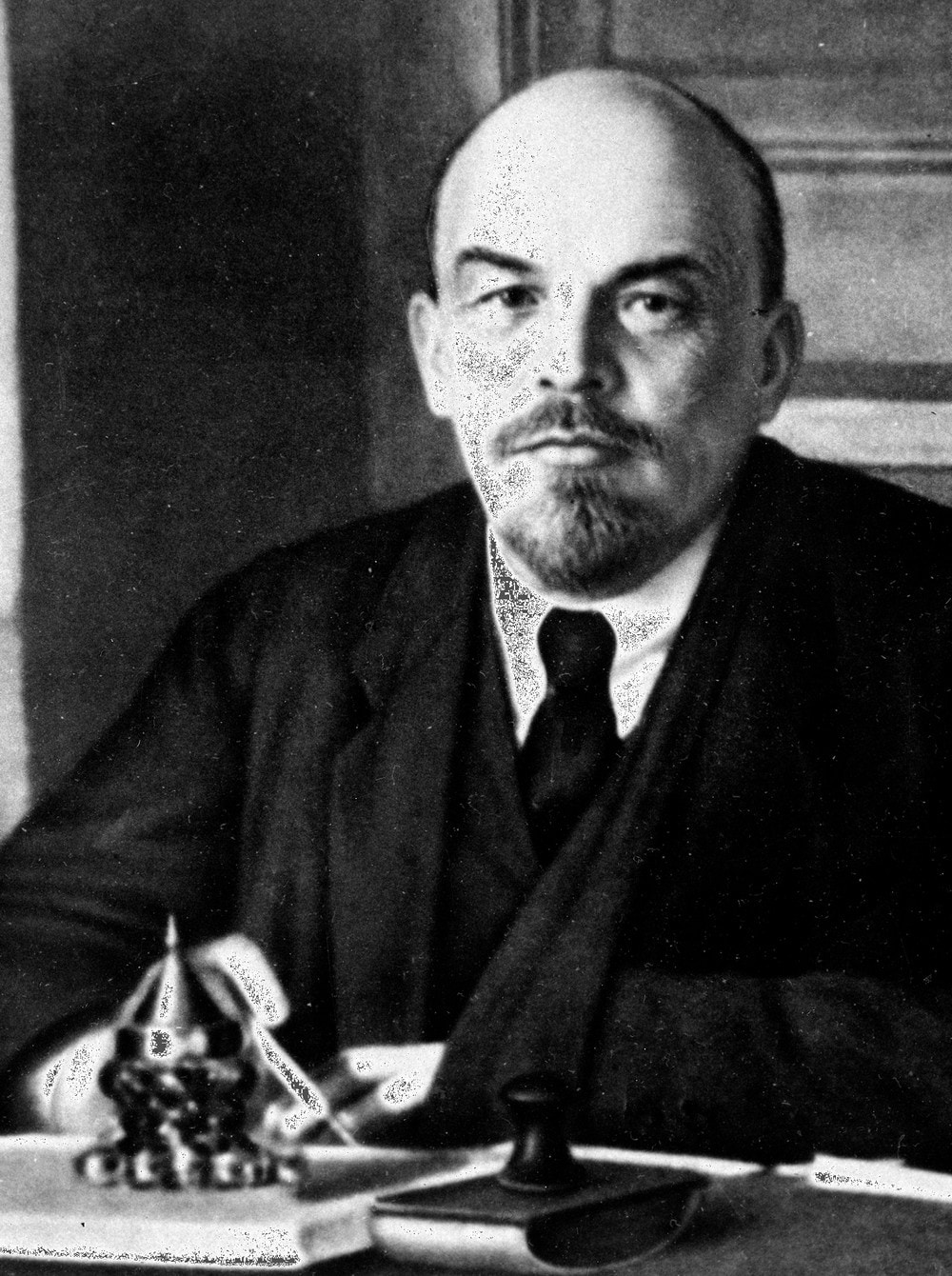 Russiske kommunister vil ikke begrave Lenin – NRK Urix ...