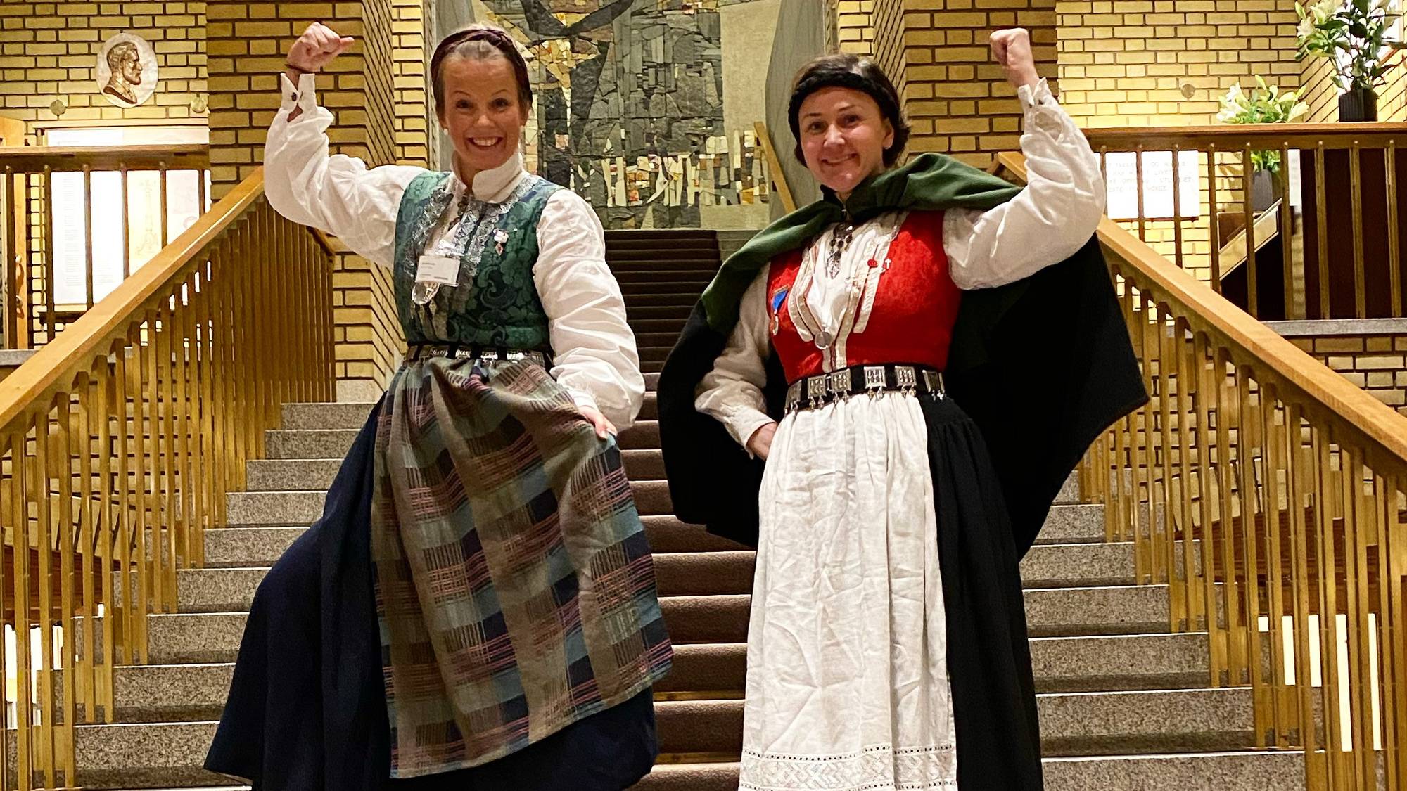 Kvinne i 30-årene funnet død etter leteaksjon i Gjemnes – NRK Møre og Romsdal – Lokale nyheter ...