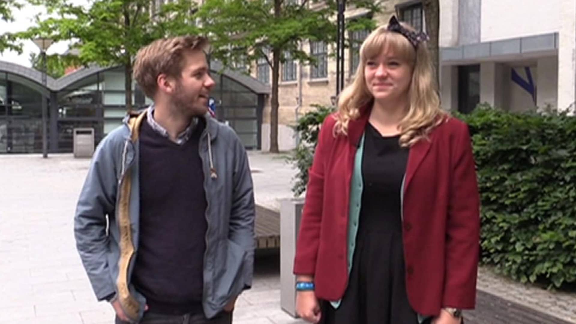 Norske studenter i Danmark forklarer valget på 100 sekunder – NRK Urix ...