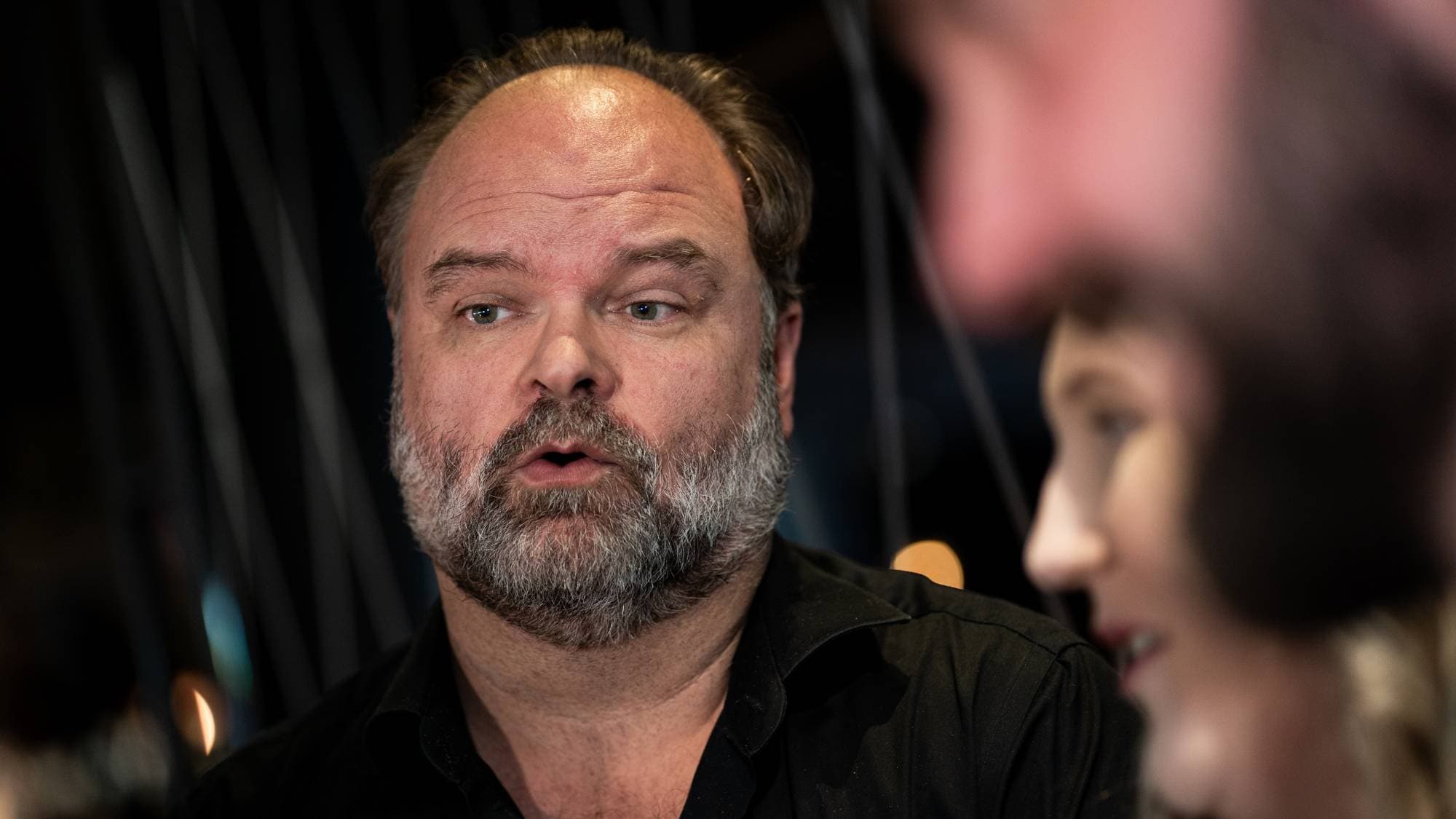 Atle Antonsen anmeldt for rasisme – Siste nytt – NRK