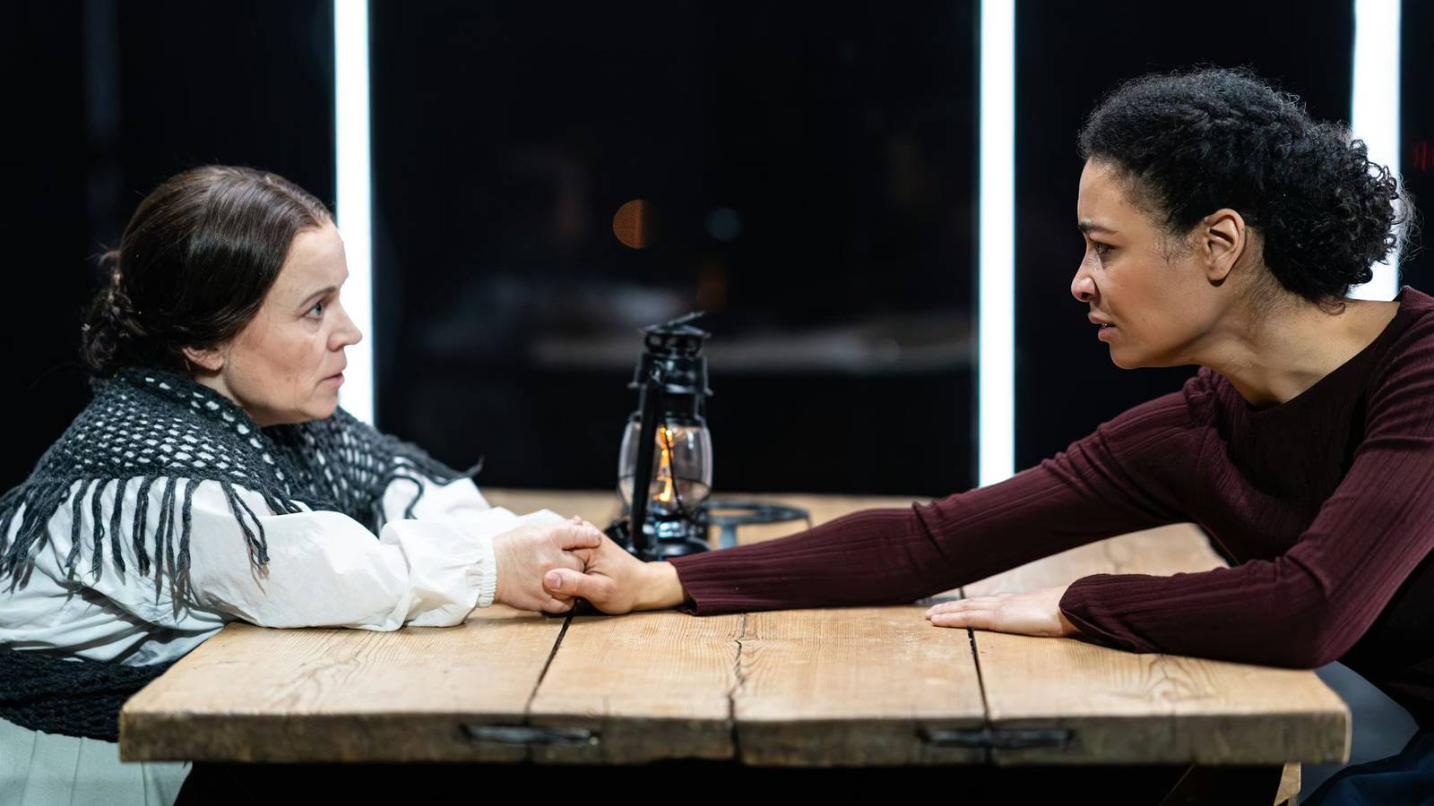 Anmeldelse: «Ufred» av Åsne Seierstad – Anmeldelser og anbefalinger