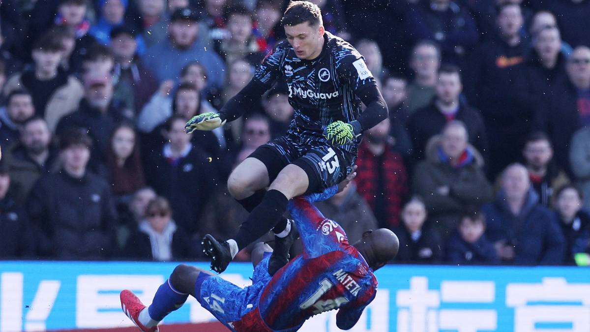 FA vil ha lengre karantene for Millwall-keeper etter skrekktakling i FA ...
