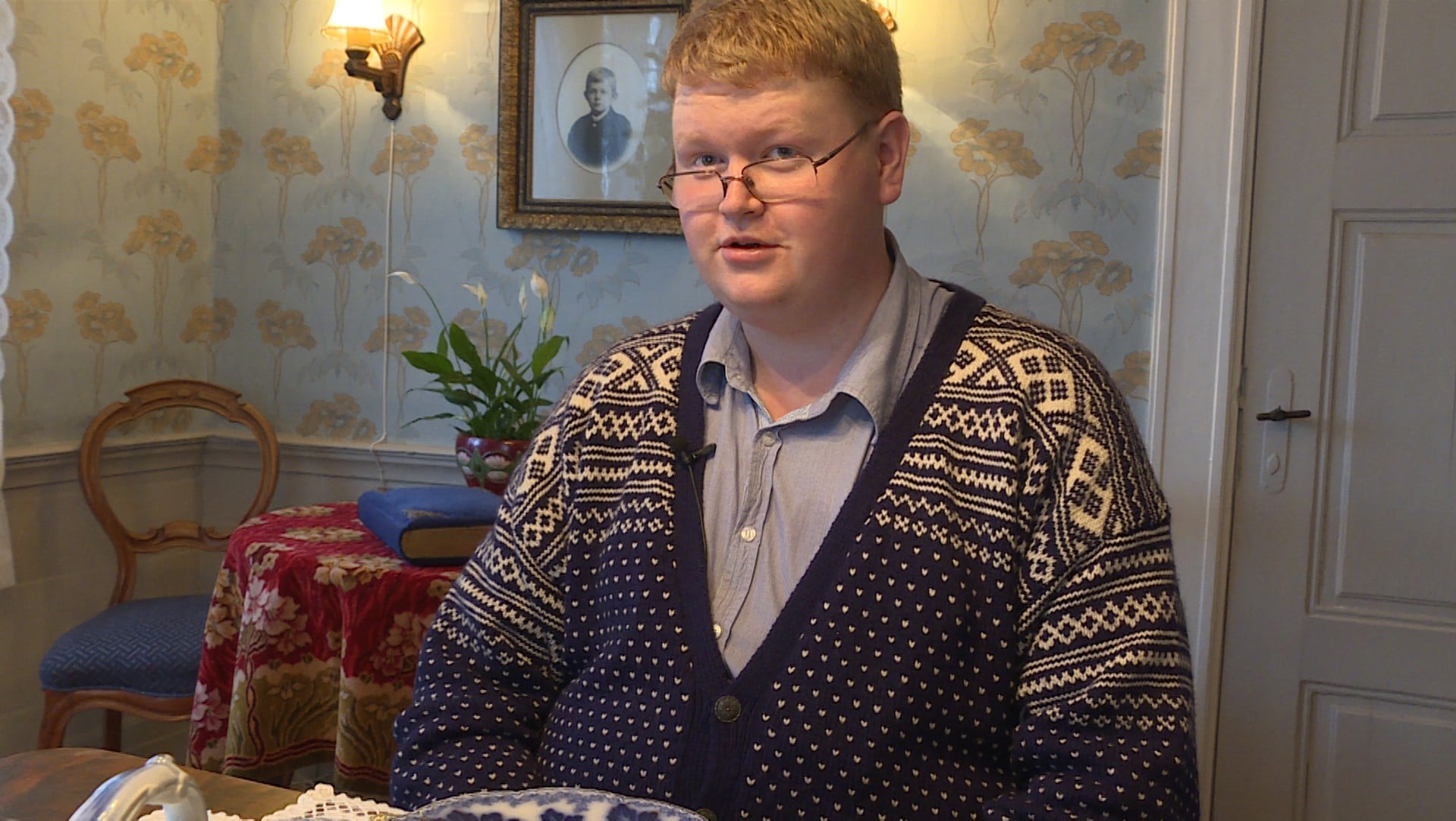 Stig Roar Olsen- Dekking av julebordet – NRK