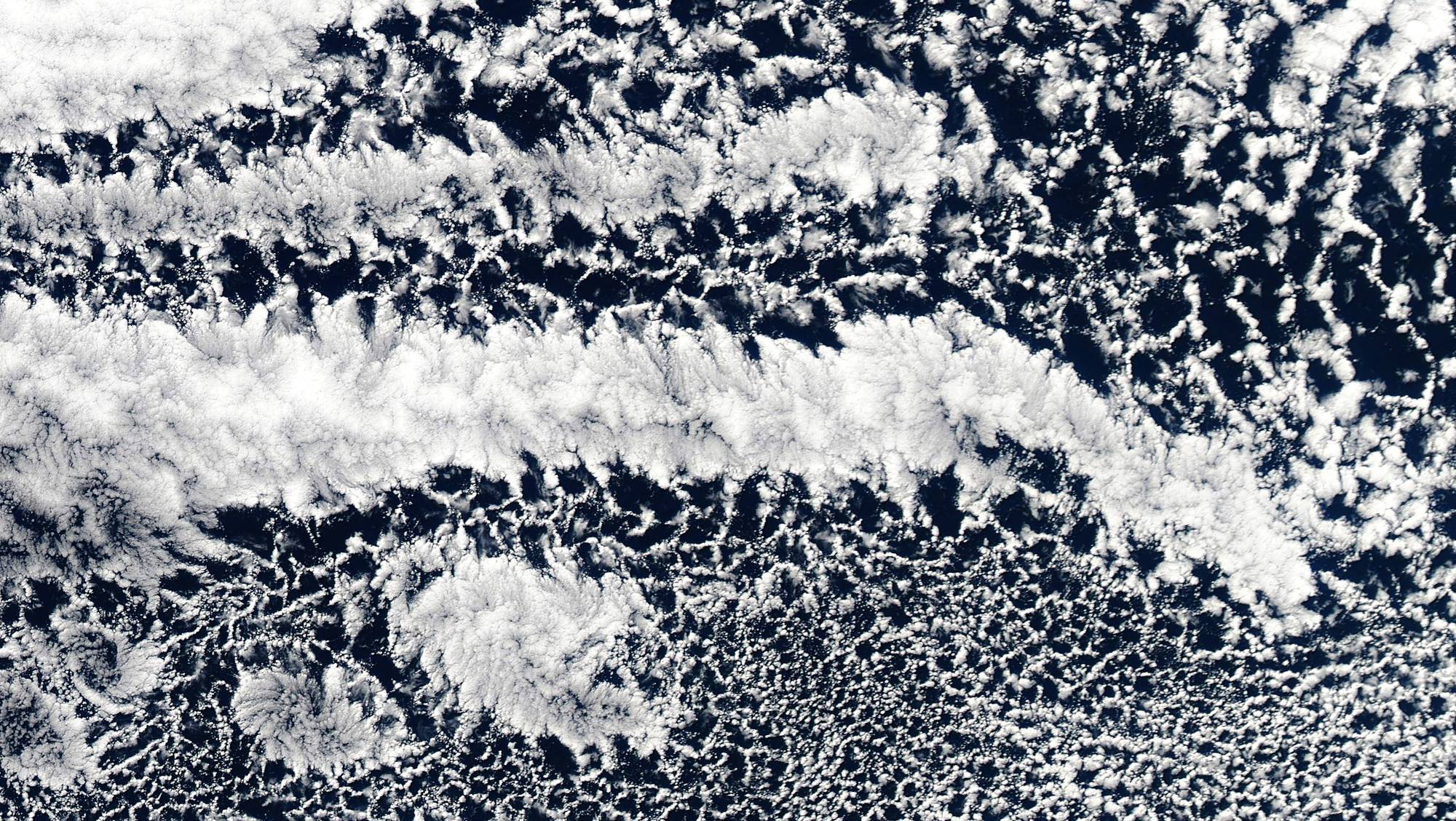 Hva er det egentlig inne i skyene? – Yr