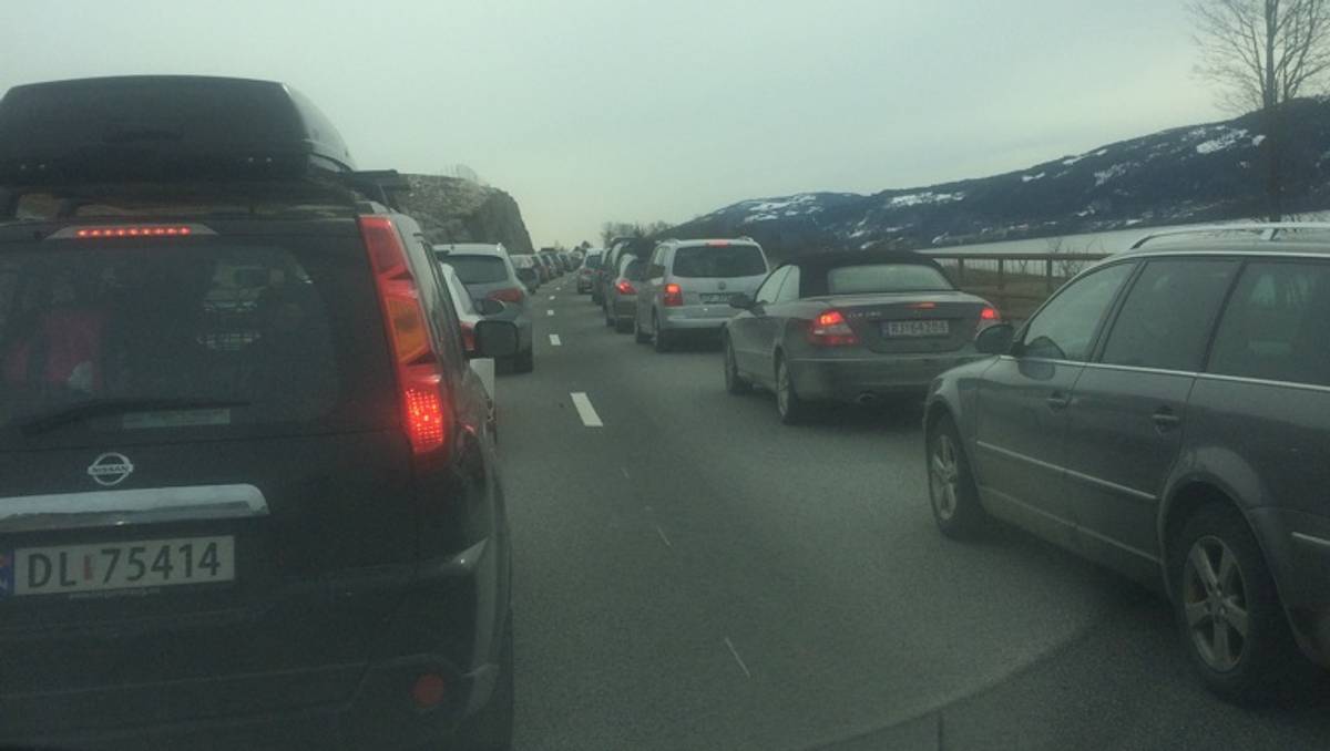 Samlesak Trafikk 2 Påskedag Nrk Vestfold Og Telemark Lokale