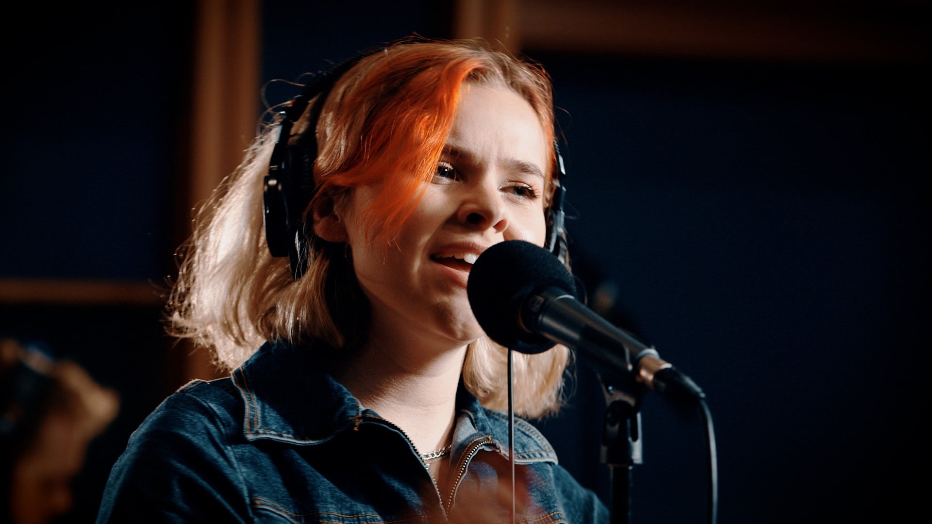 Hedda Mae – «Carry On» – NRK