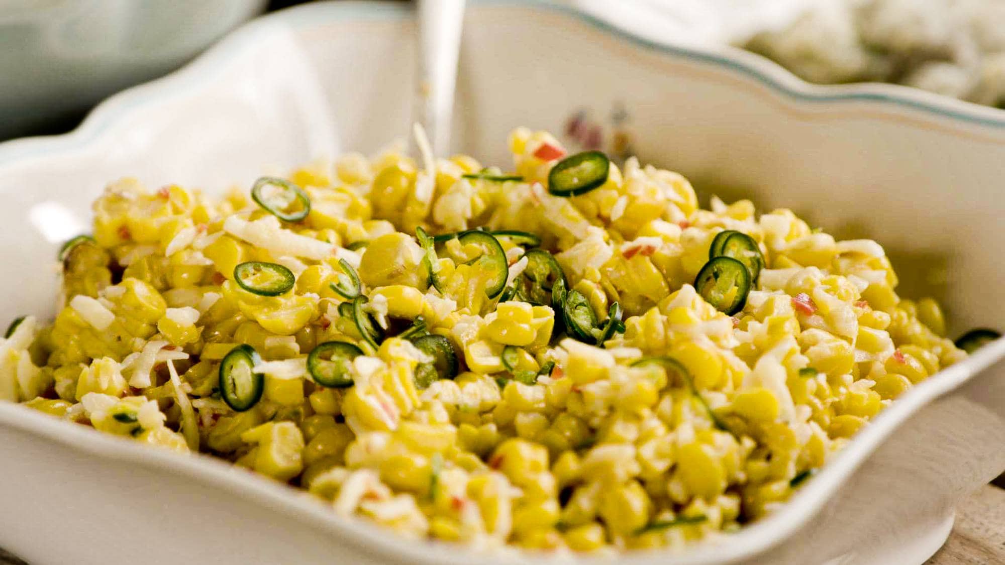 Bakt mais med chili og ost – NRK Mat – Oppskrifter og inspirasjon