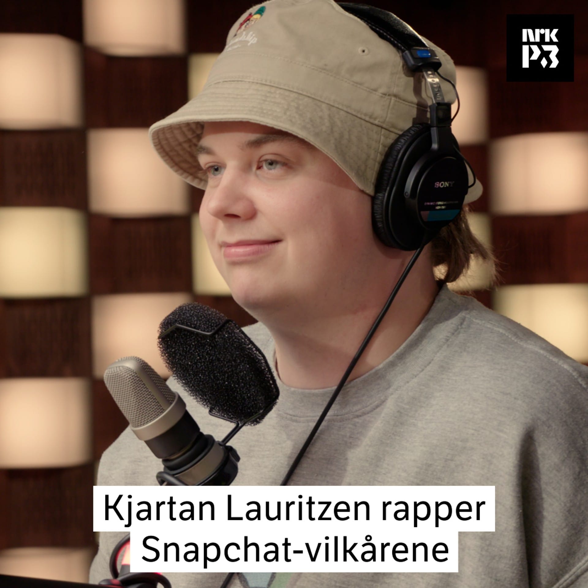 Kjartan Lauritzen rapper Snapchat-vilkårene – NRK