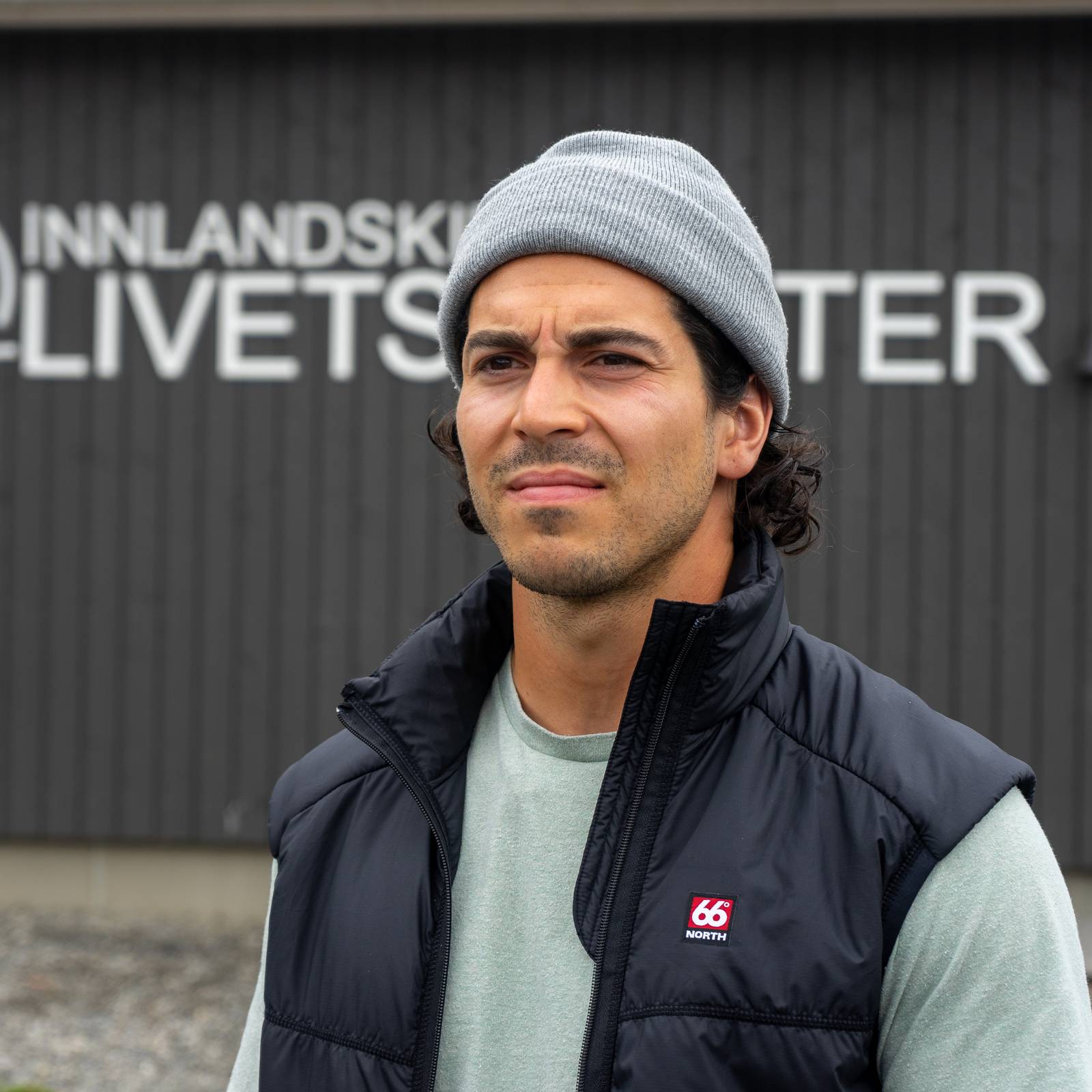 Ryan Toney mistet kona si til kreft. Nå blir han kastet ut av landet ...